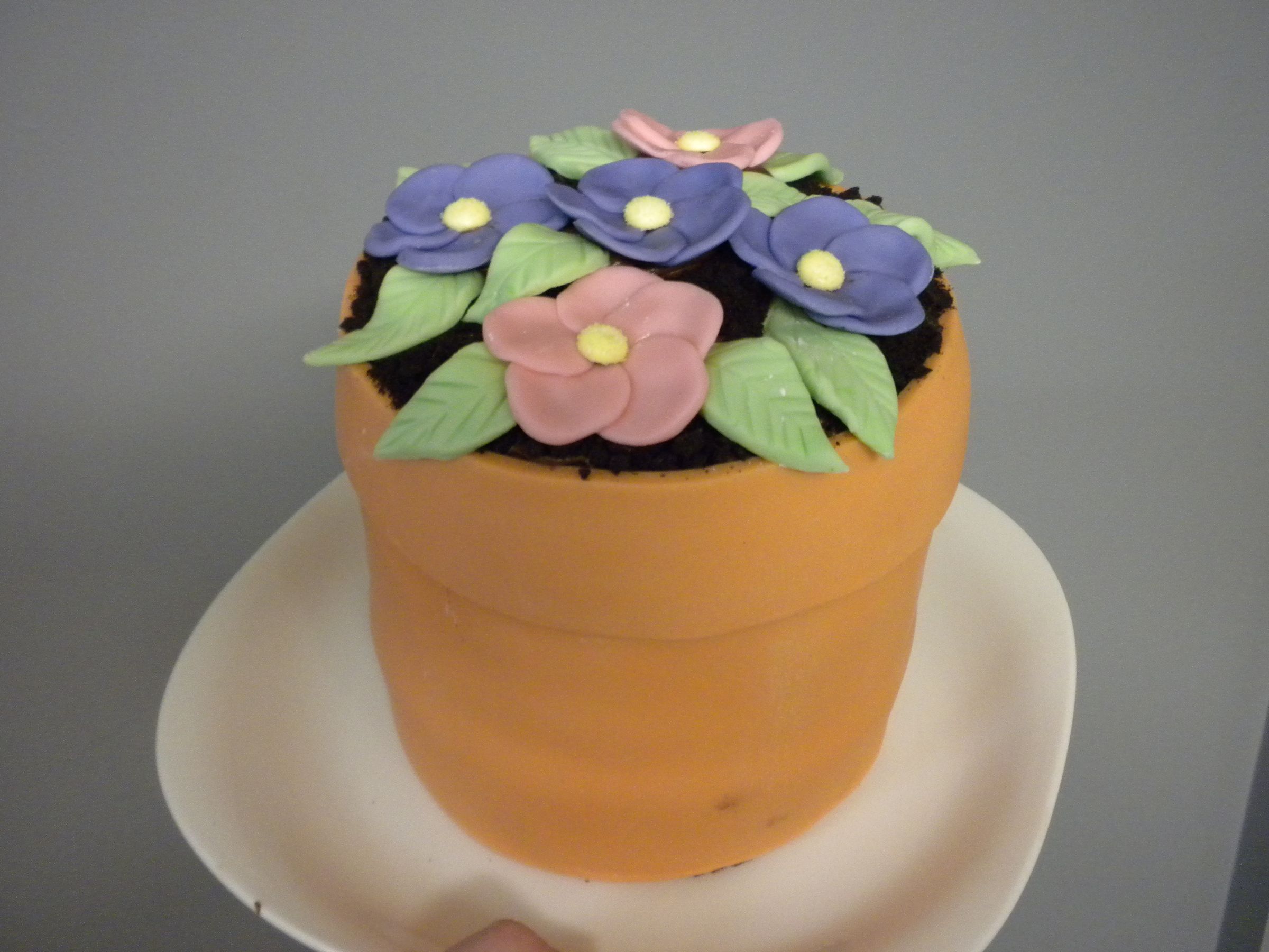 Flower Pot Cake : 5 Steps (with Pictures) - Instructables