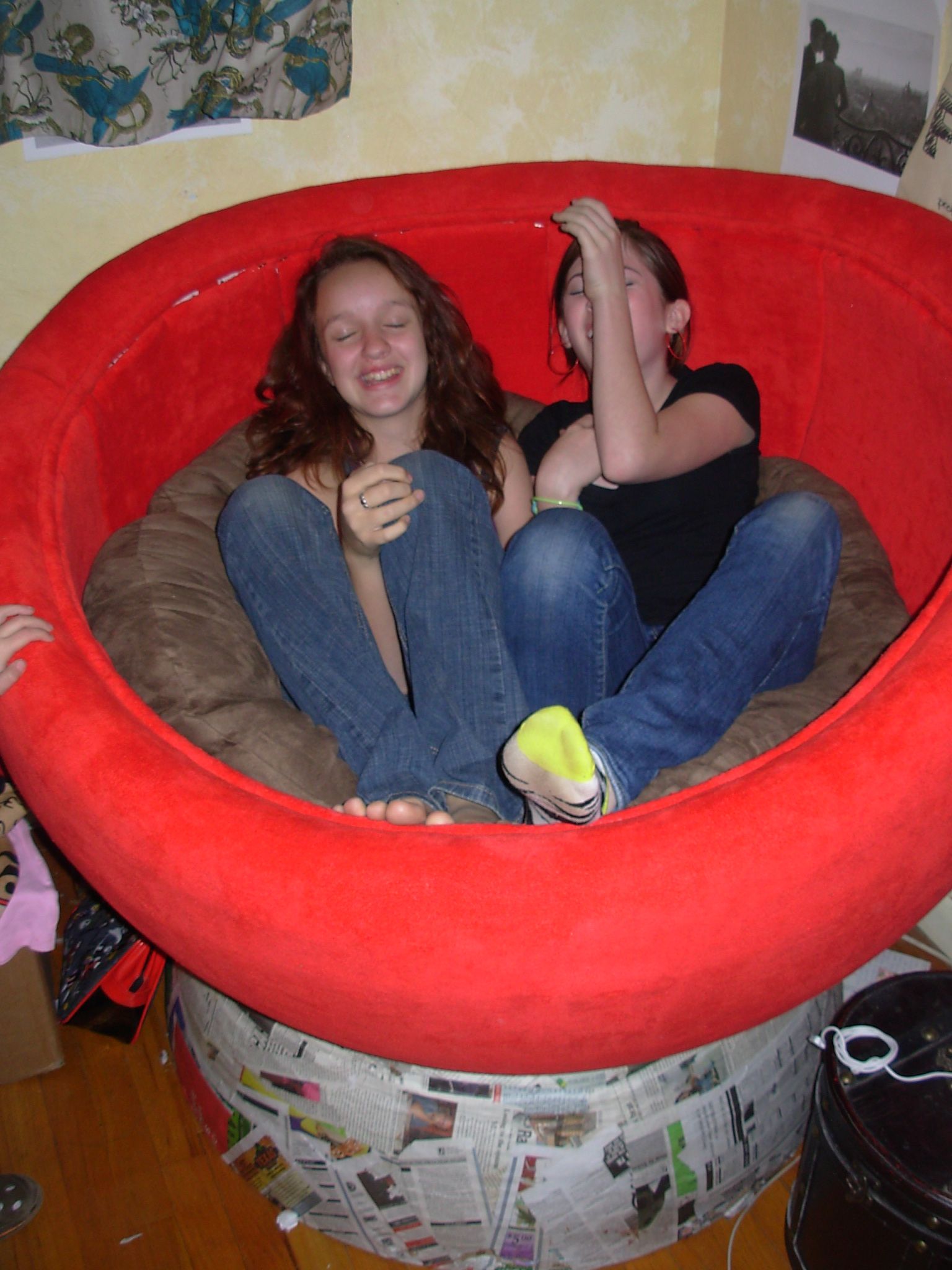 Cardboard Ball Chair : 14 Steps - Instructables
