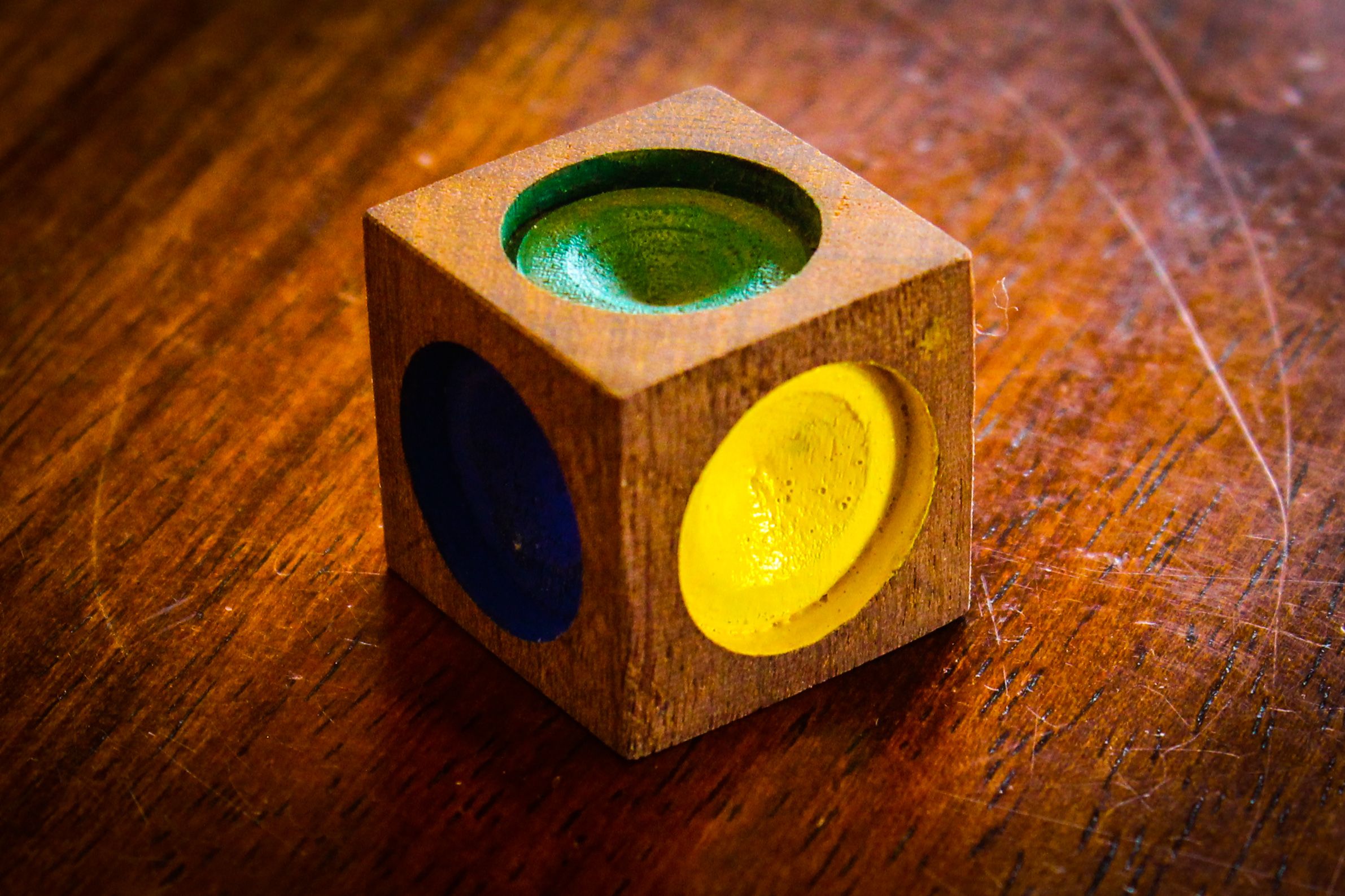 Instant Insanity Puzzle : 24 Steps (with Pictures) - Instructables