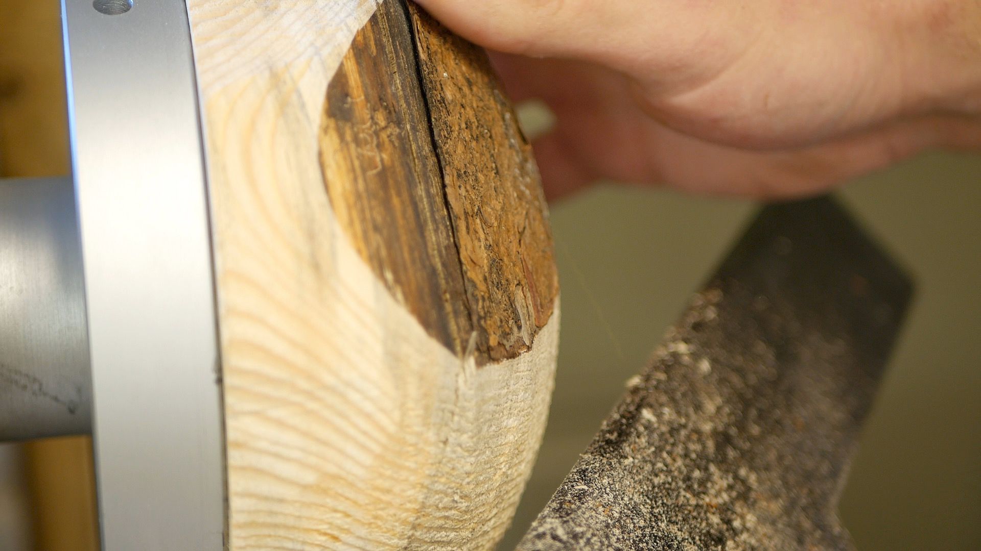 From Firewood Log to Bowl (First Woodturning Project) : 7 Steps (with ...