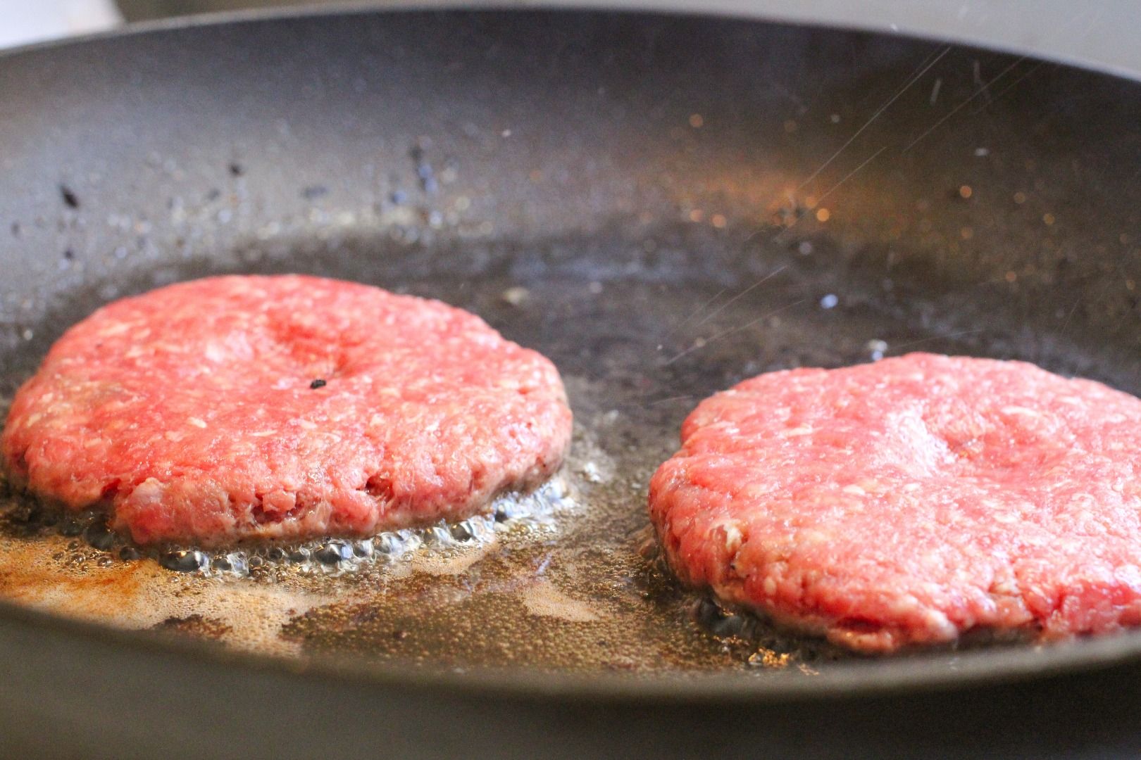 How to Make Great Burgers at Home : 7 Steps (with Pictures) - Instructables