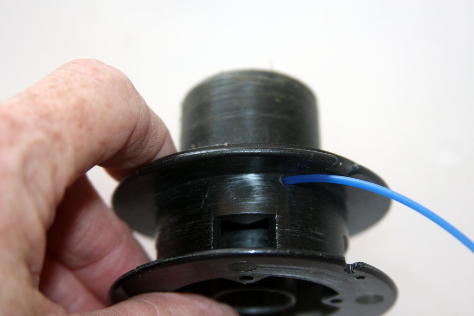 Weed Wacker ReWrap : 4 Steps (with Pictures) - Instructables