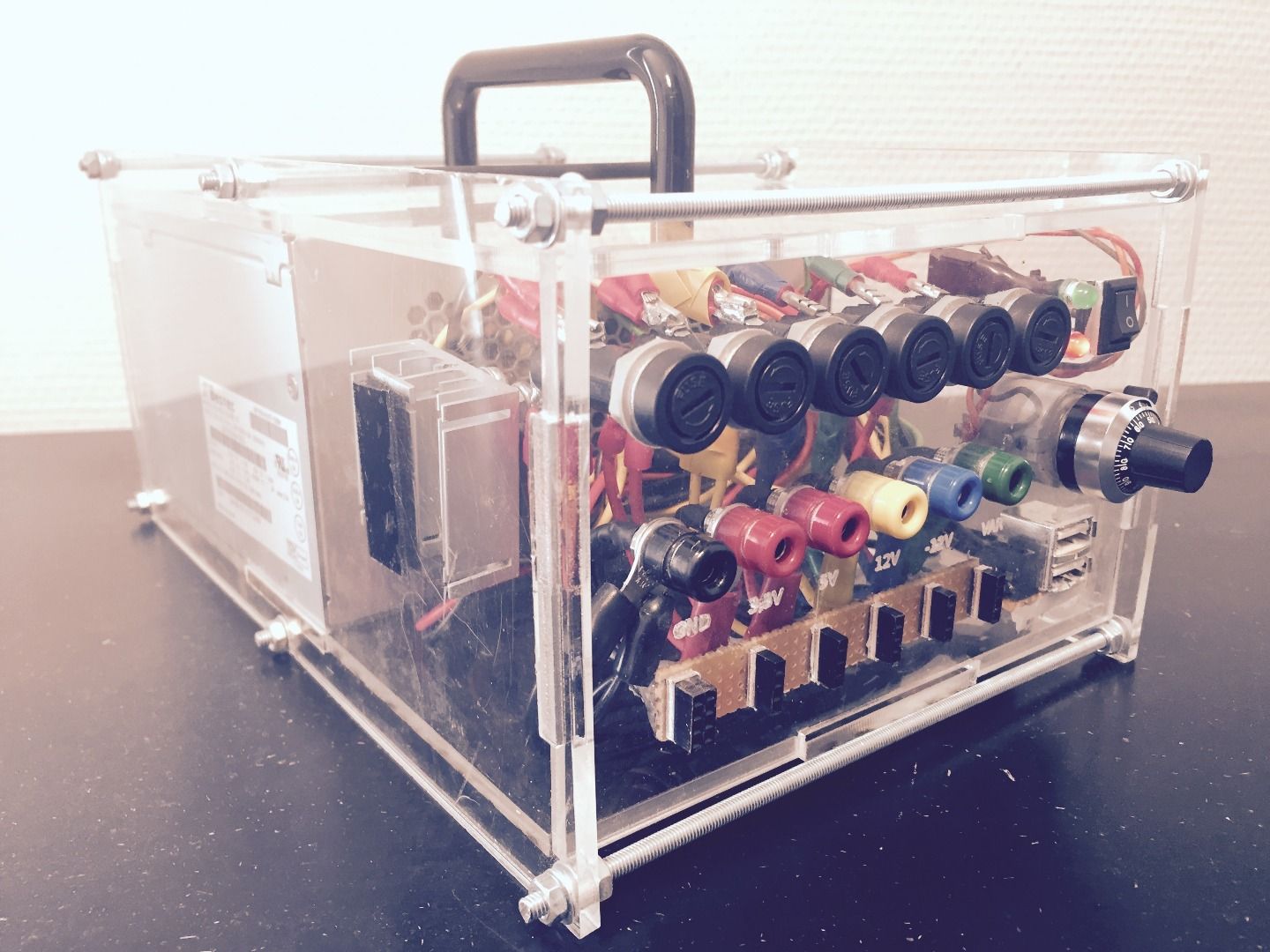 Variable ATX Bench Powersupply - FabLab Edition : 5 Steps (with Pictures) - Instructables