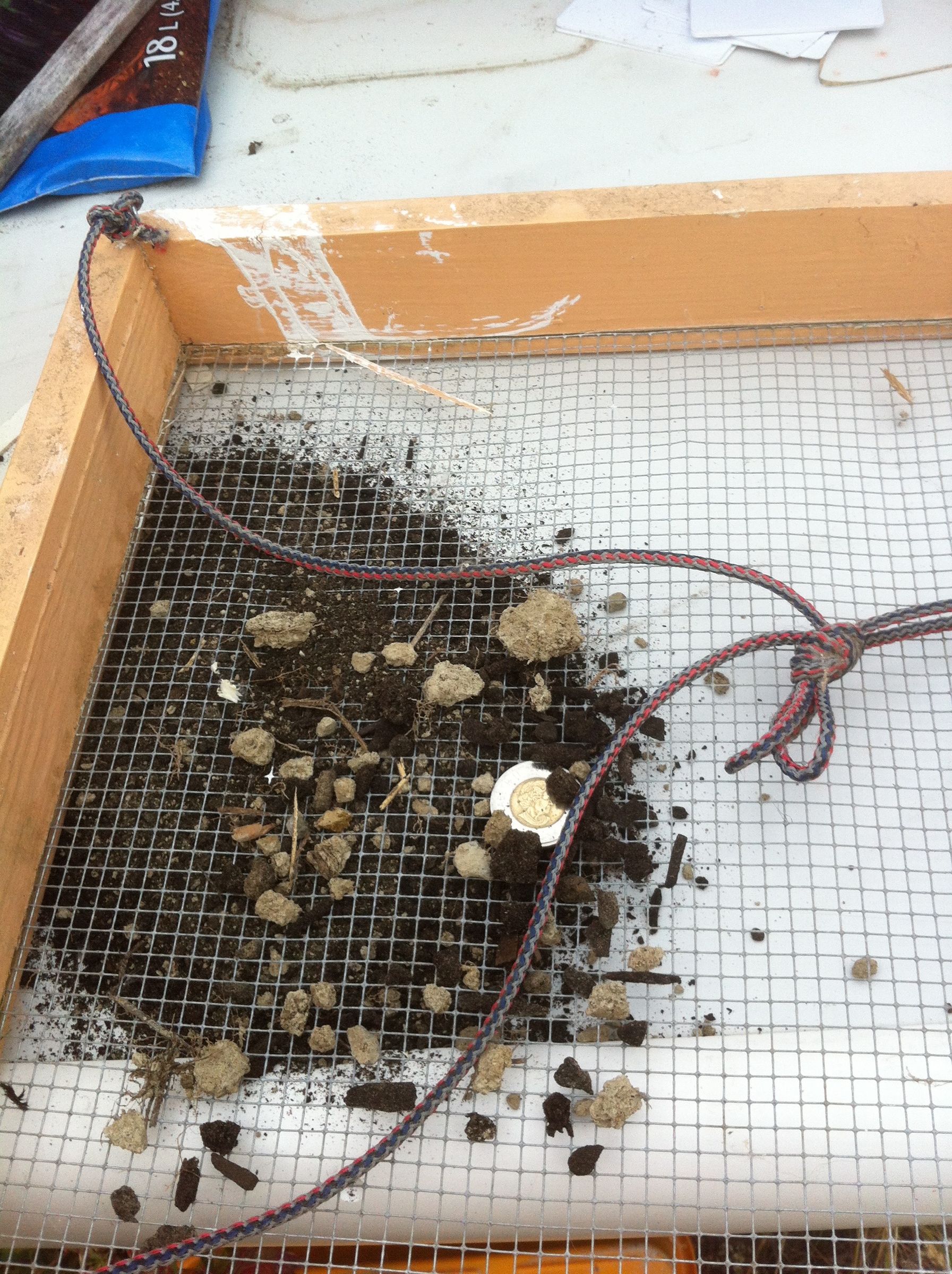 An Archaeologic Dig Simulation : 4 Steps (with Pictures) - Instructables