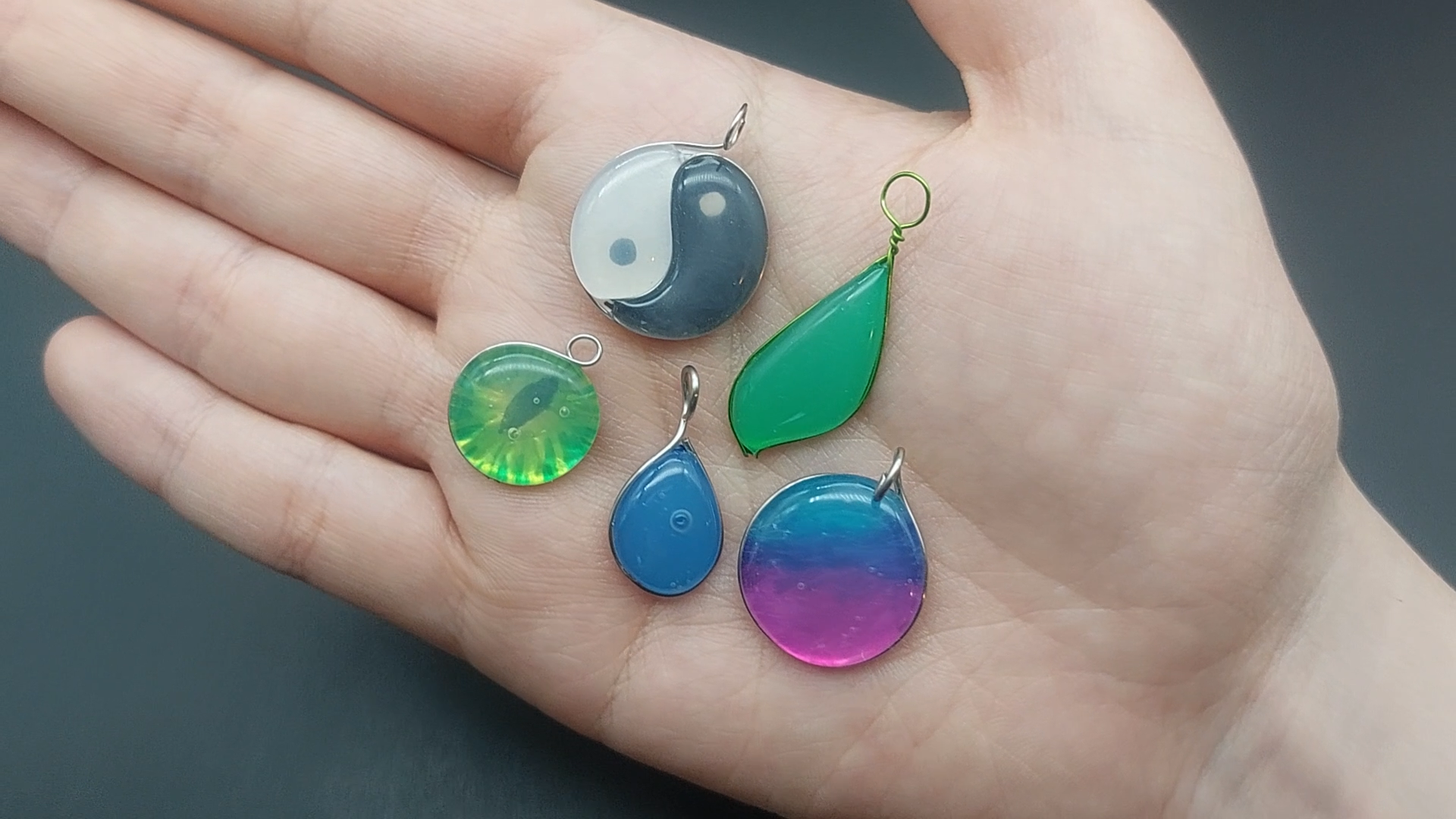Wire Rimmed Hot Glue Gems / Charms : 10 Steps (with Pictures ...