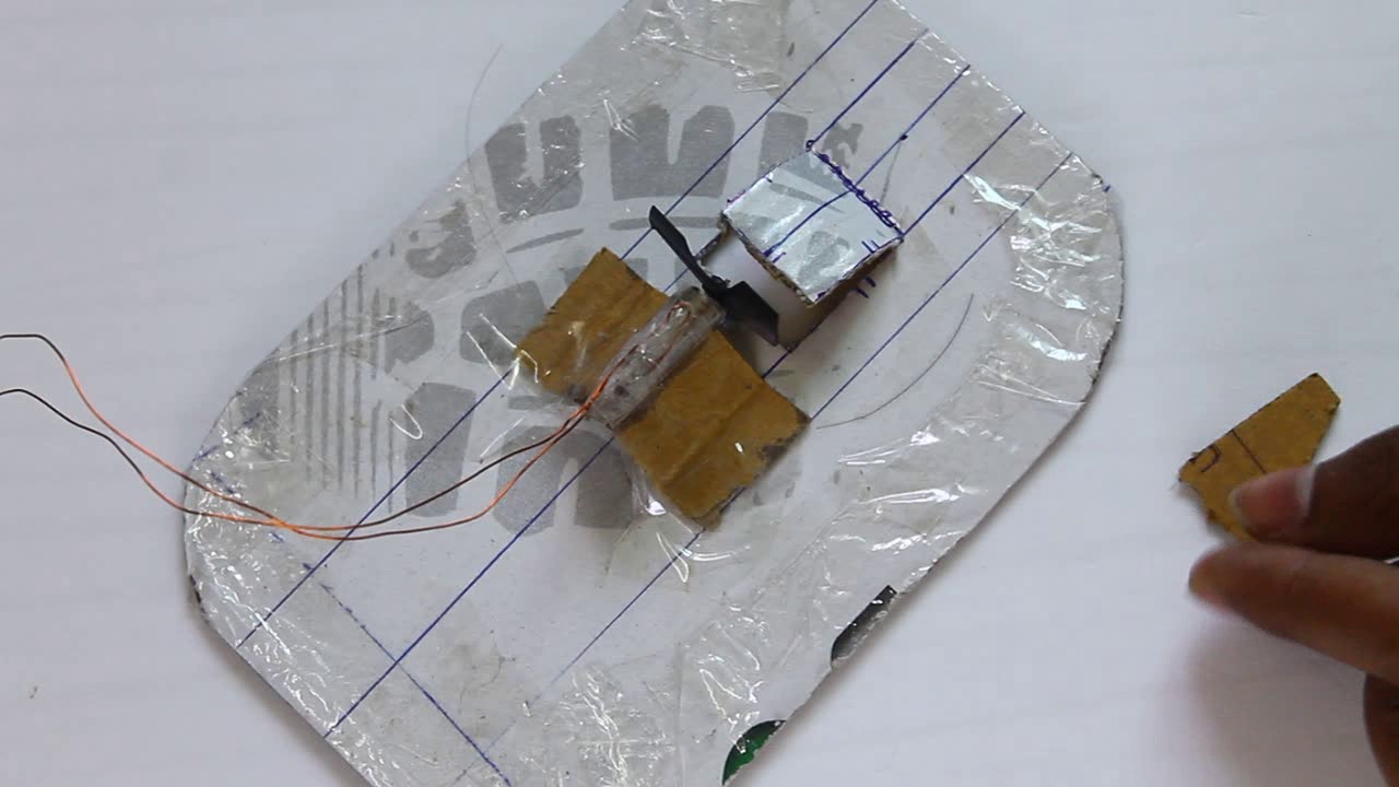 DIY: Simple Hovercraft : 6 Steps (with Pictures) - Instructables