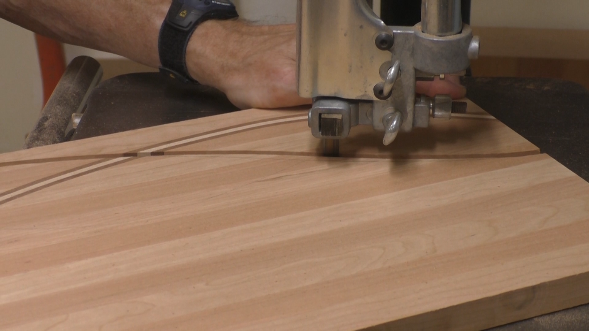 Cutting Board With Curved Inlay : 11 Steps (with Pictures) - Instructables