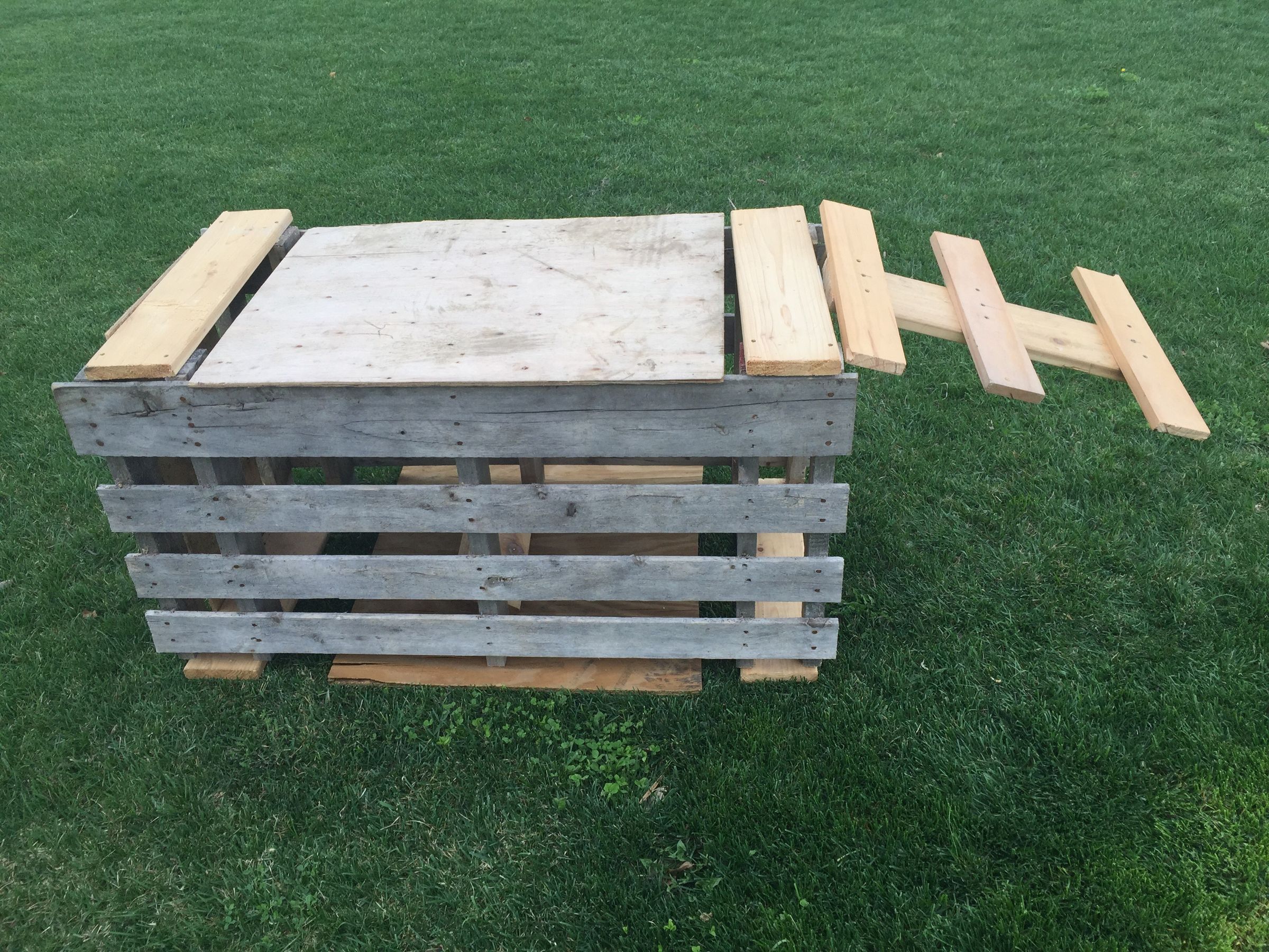Wooden Animal Trap : 12 Steps - Instructables