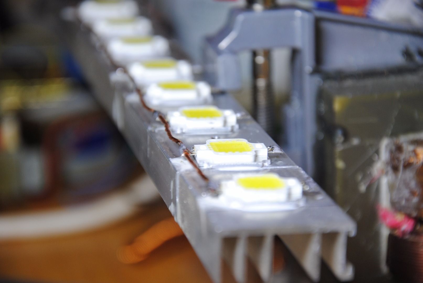 Make Your Own Dimmable LED Workshop Lighting! : 11 Steps (with Pictures ...