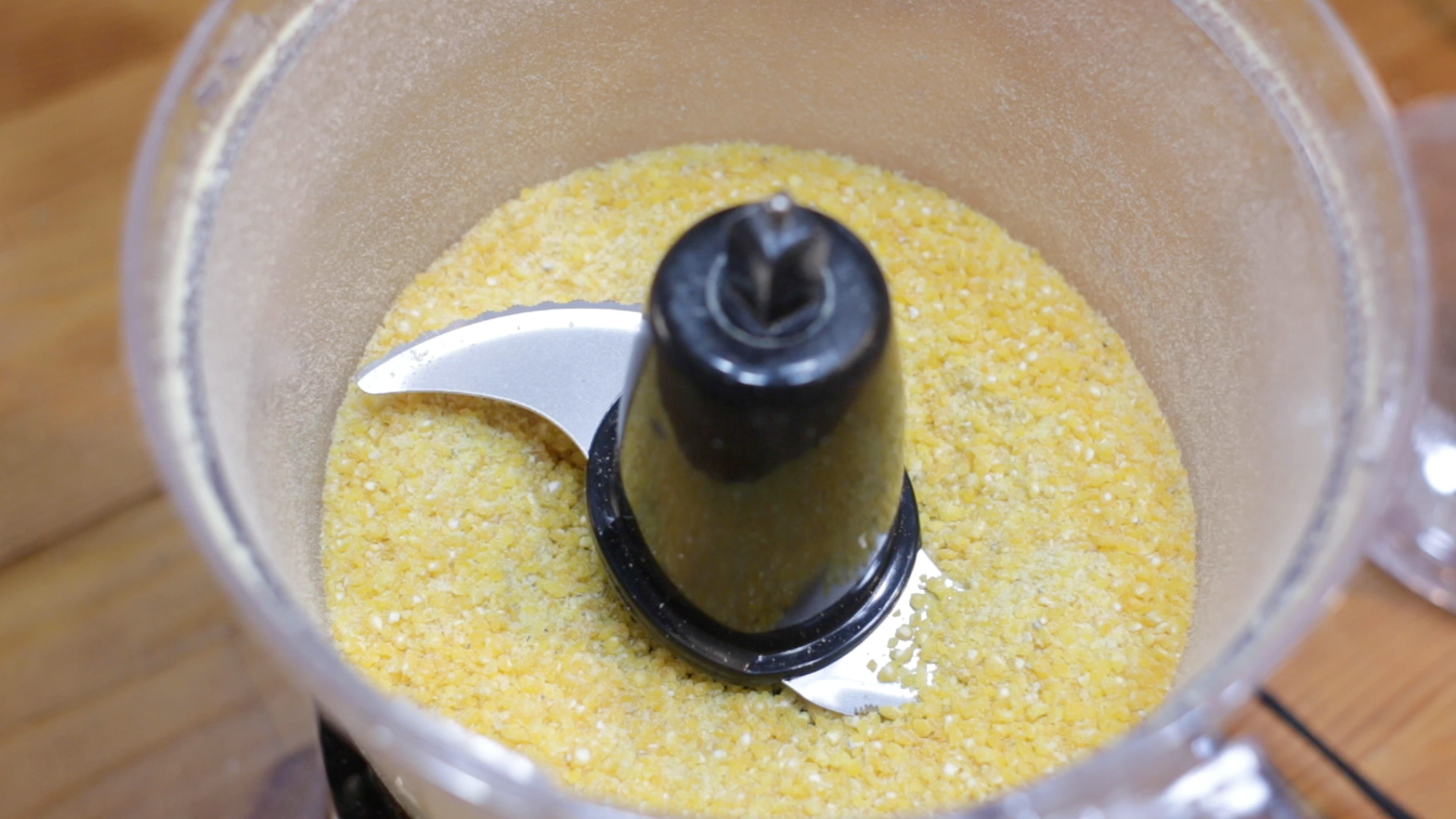 Homemade Cornmeal (Using Popcorn Kernels!) : 6 Steps (with Pictures ...