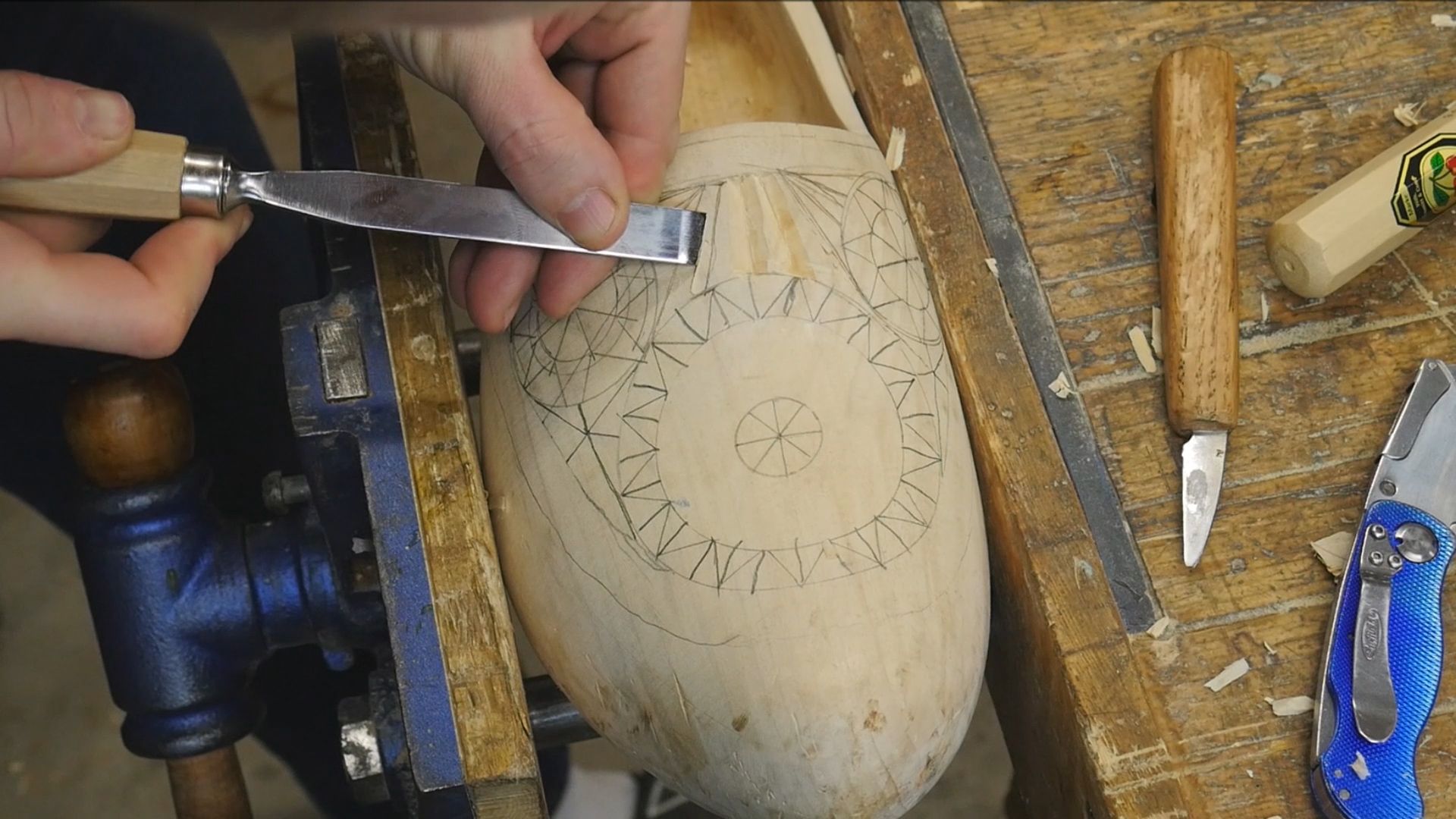 Carve Clogs for Shop Shoes : 8 Steps (with Pictures) - Instructables