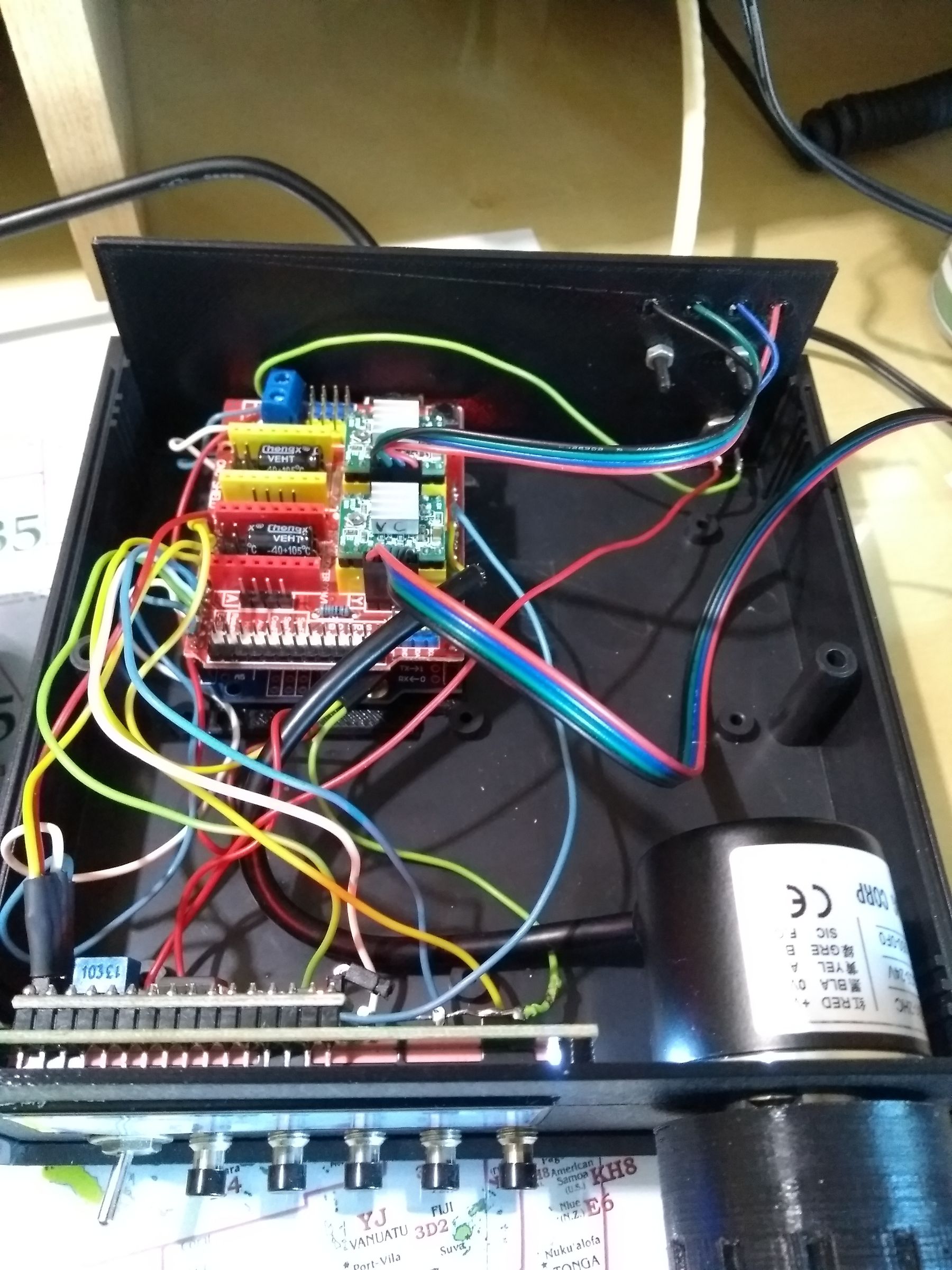 Magnetic Loop Controller for 4 Antennas : 16 Steps (with Pictures) - Instructables
