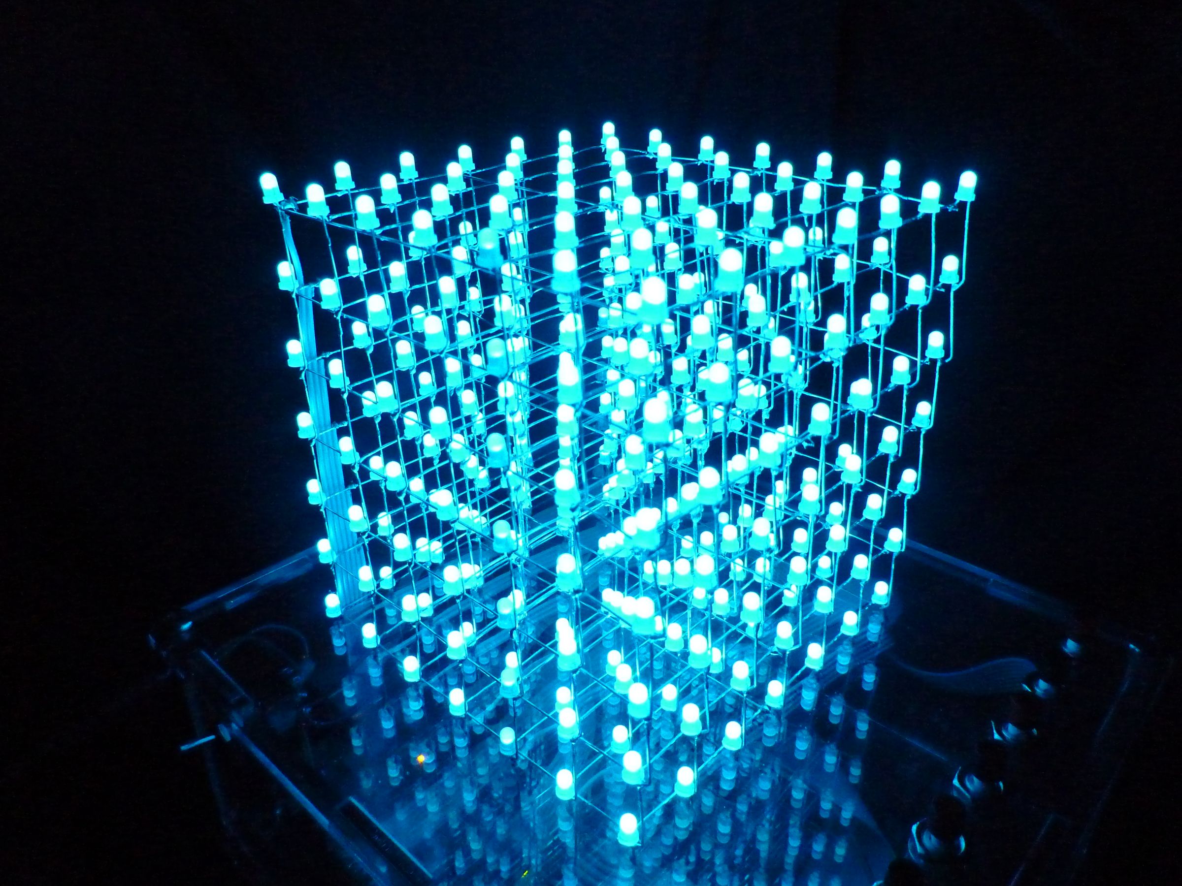Self-Contained 7x7x7 LED Cube : 26 Steps (with Pictures) - Instructables