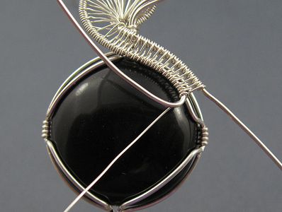 Carnival Pendant - Wire Weave Tutorial - Weaving Swirl Shapes : 118 ...