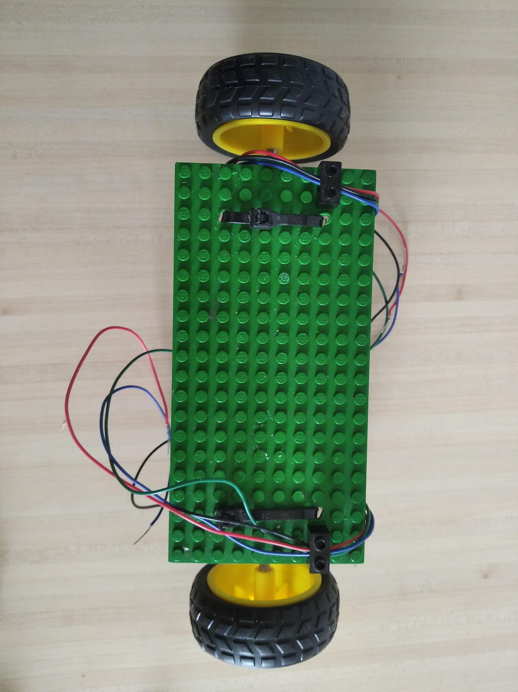 Open-Source Telepresence Bot - See, Speak and Drive Via the Web : 6 ...
