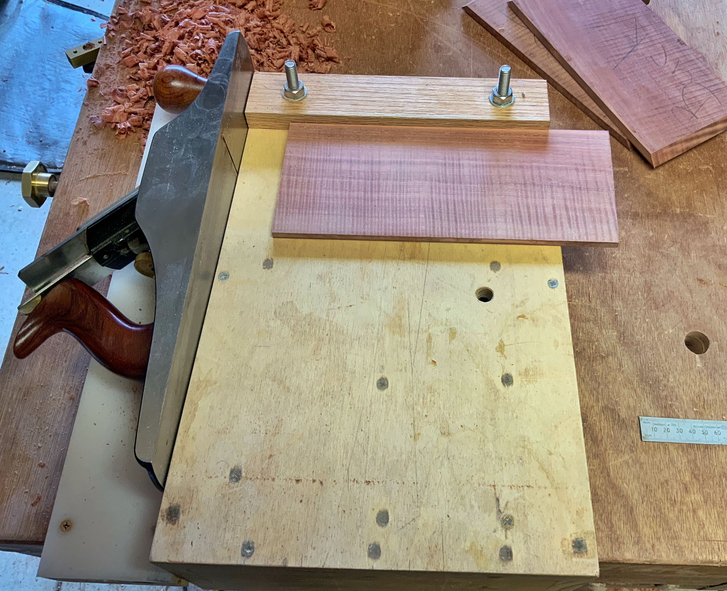 Making & Using a Shooting Board and Mitre Board : 5 Steps (with ...