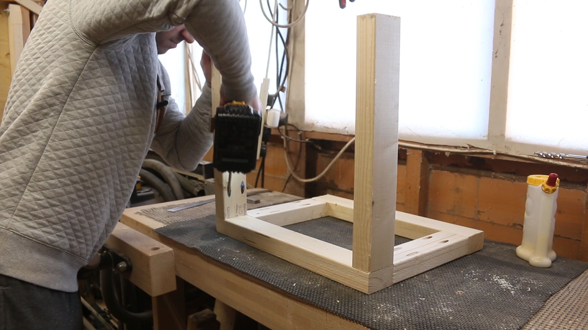 Simple DIY Mobile Tool Base : 3 Steps (with Pictures) - Instructables