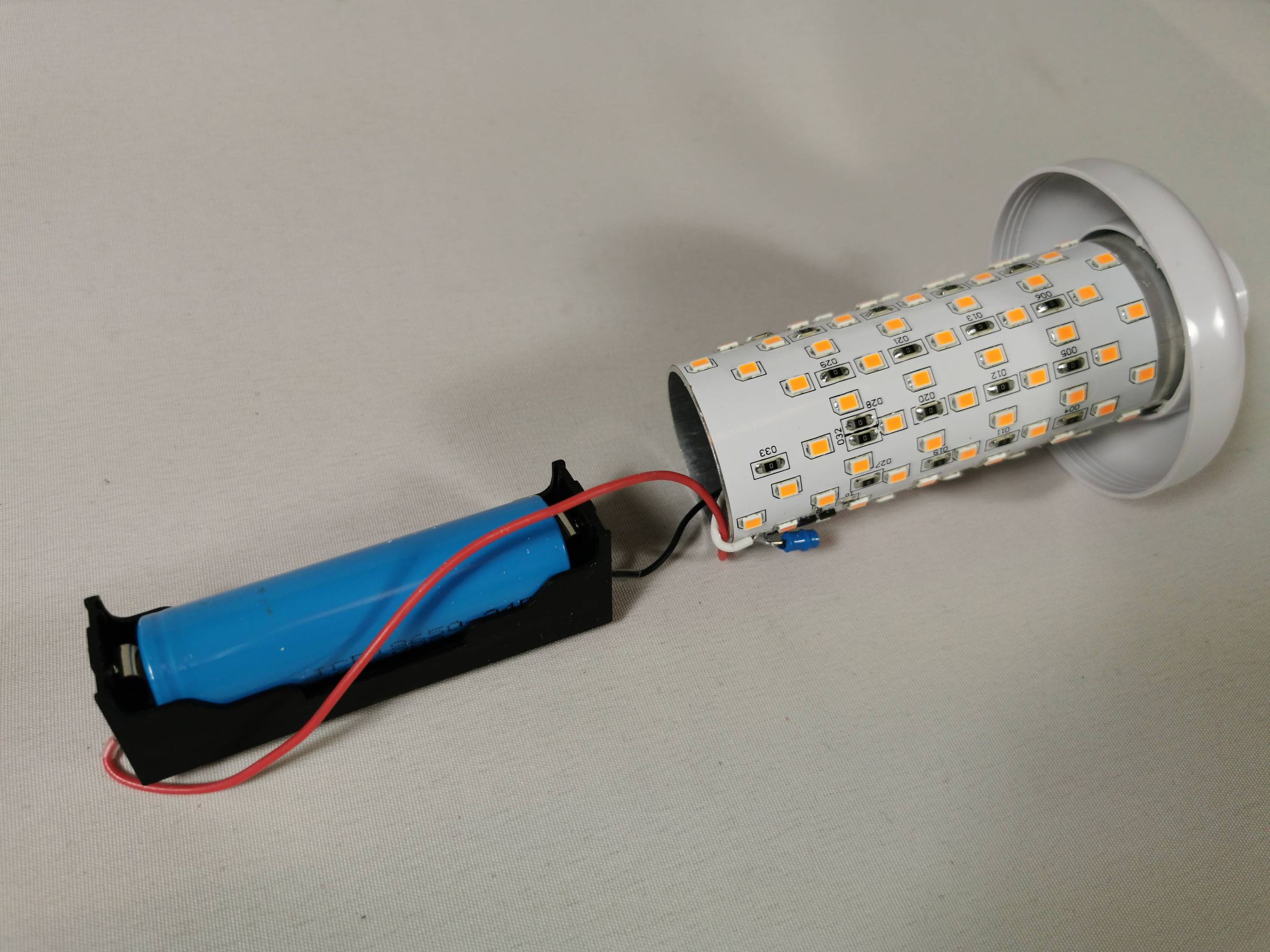 Battery Powered Flickering Flame Lightbulb : 7 Steps - Instructables