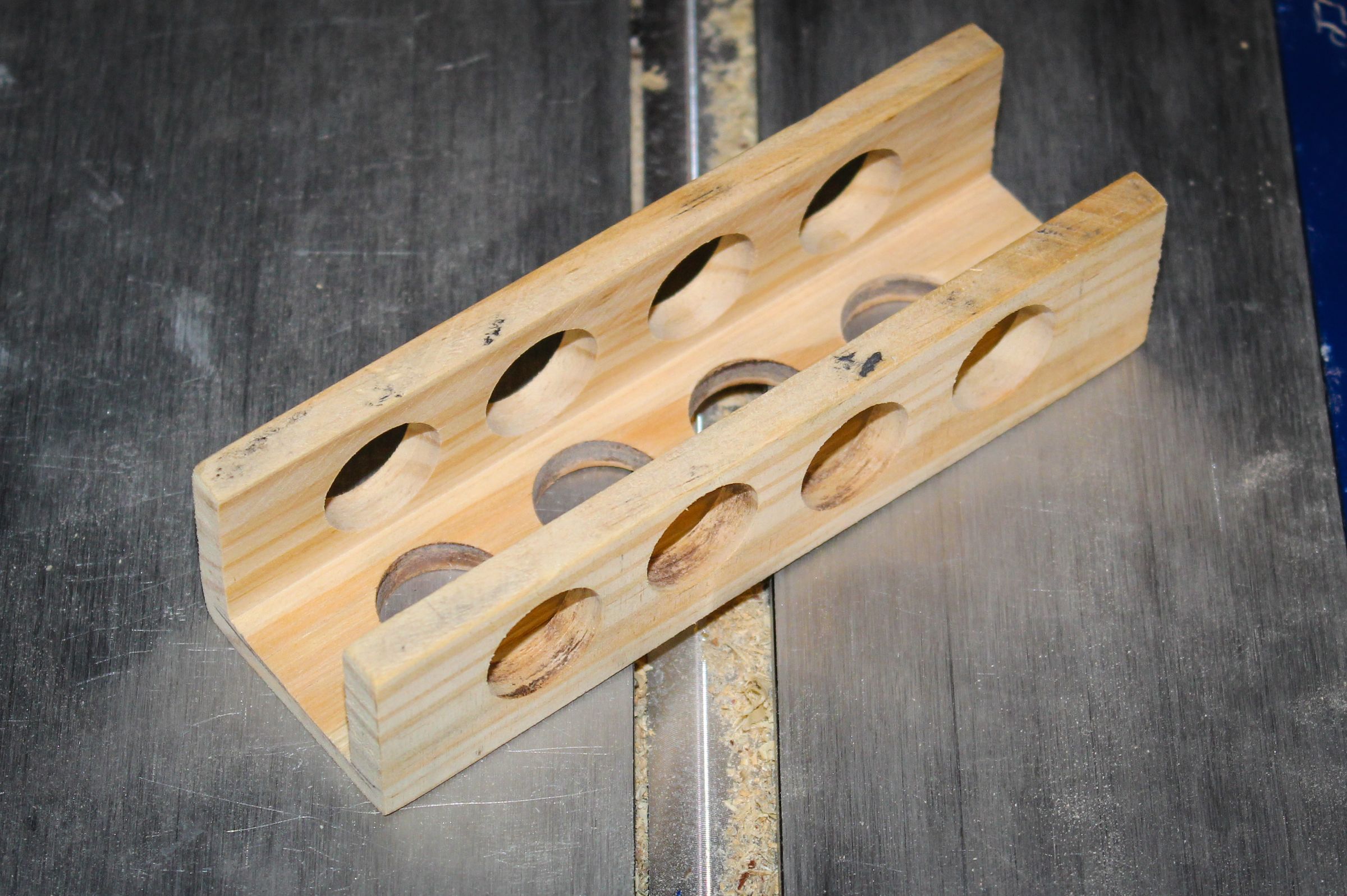 Instant Insanity Puzzle : 24 Steps (with Pictures) - Instructables