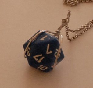 Easy Removable Dice Jewellery : 6 Steps - Instructables