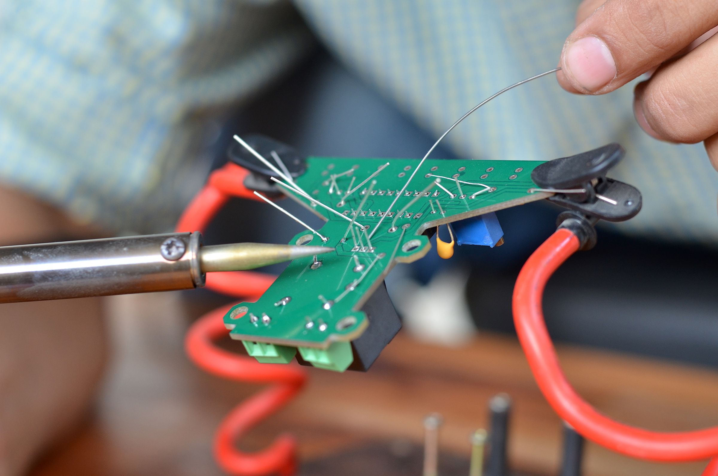 DIY Battery Level Indicator/Auto Cutoff for 12v Battery : 5 Steps (with ...