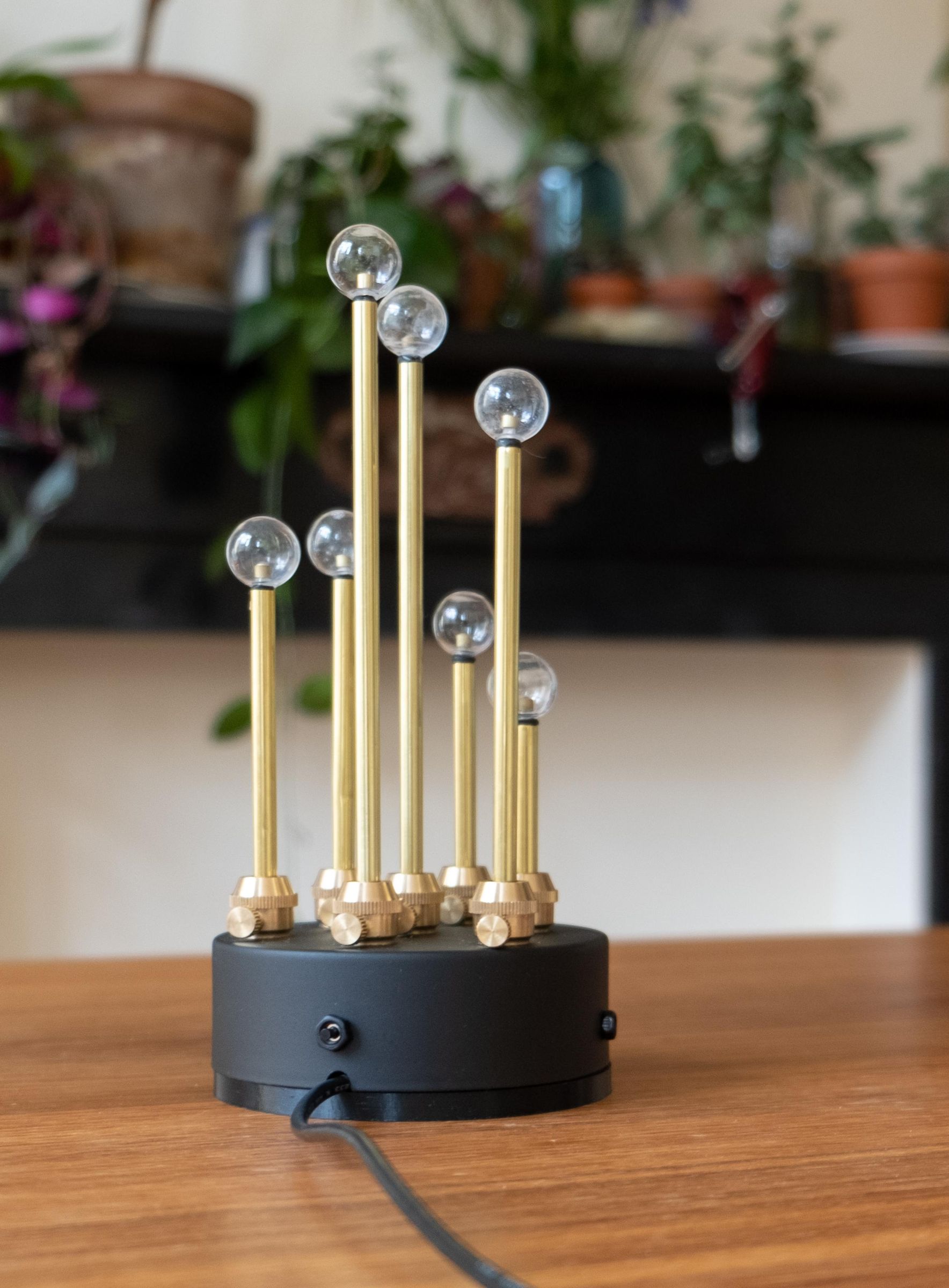 Canari - a Lamp That Transform Air Quality Measurement Into Light ...