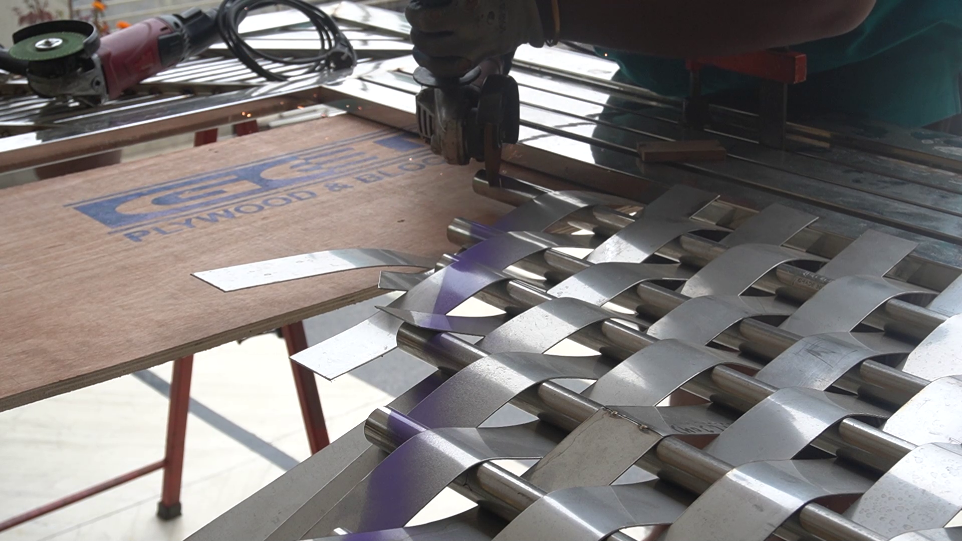 Stainless Steel Gate for Workshop : 15 Steps (with Pictures ...