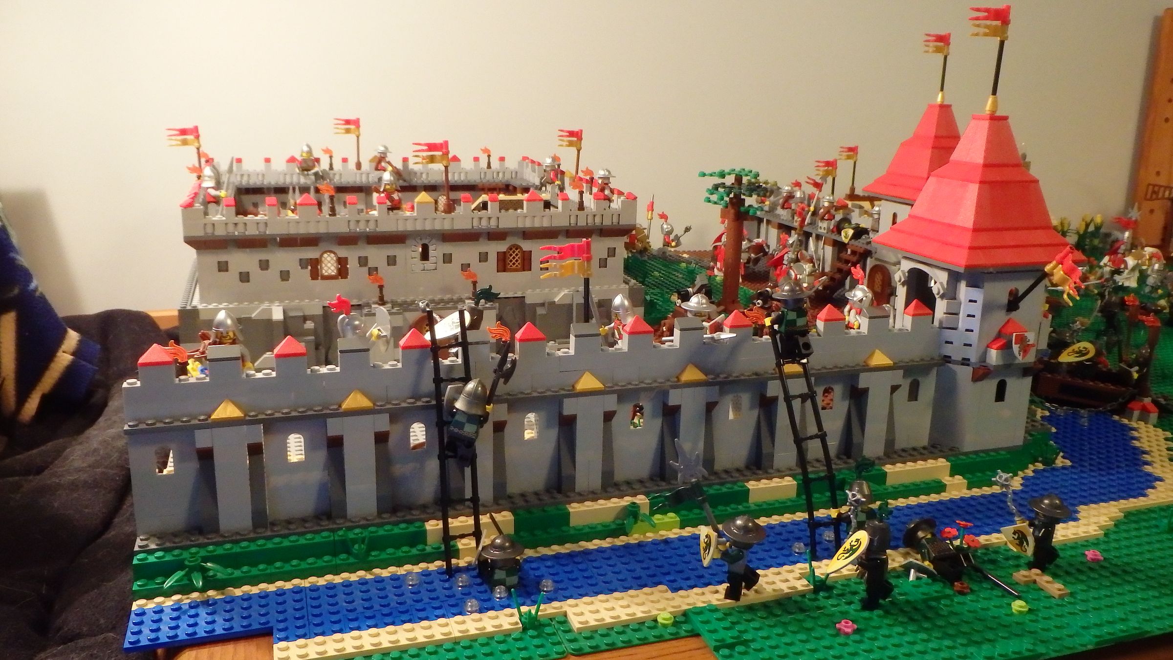 Custom Lego Castle : 14 Steps (with Pictures) - Instructables