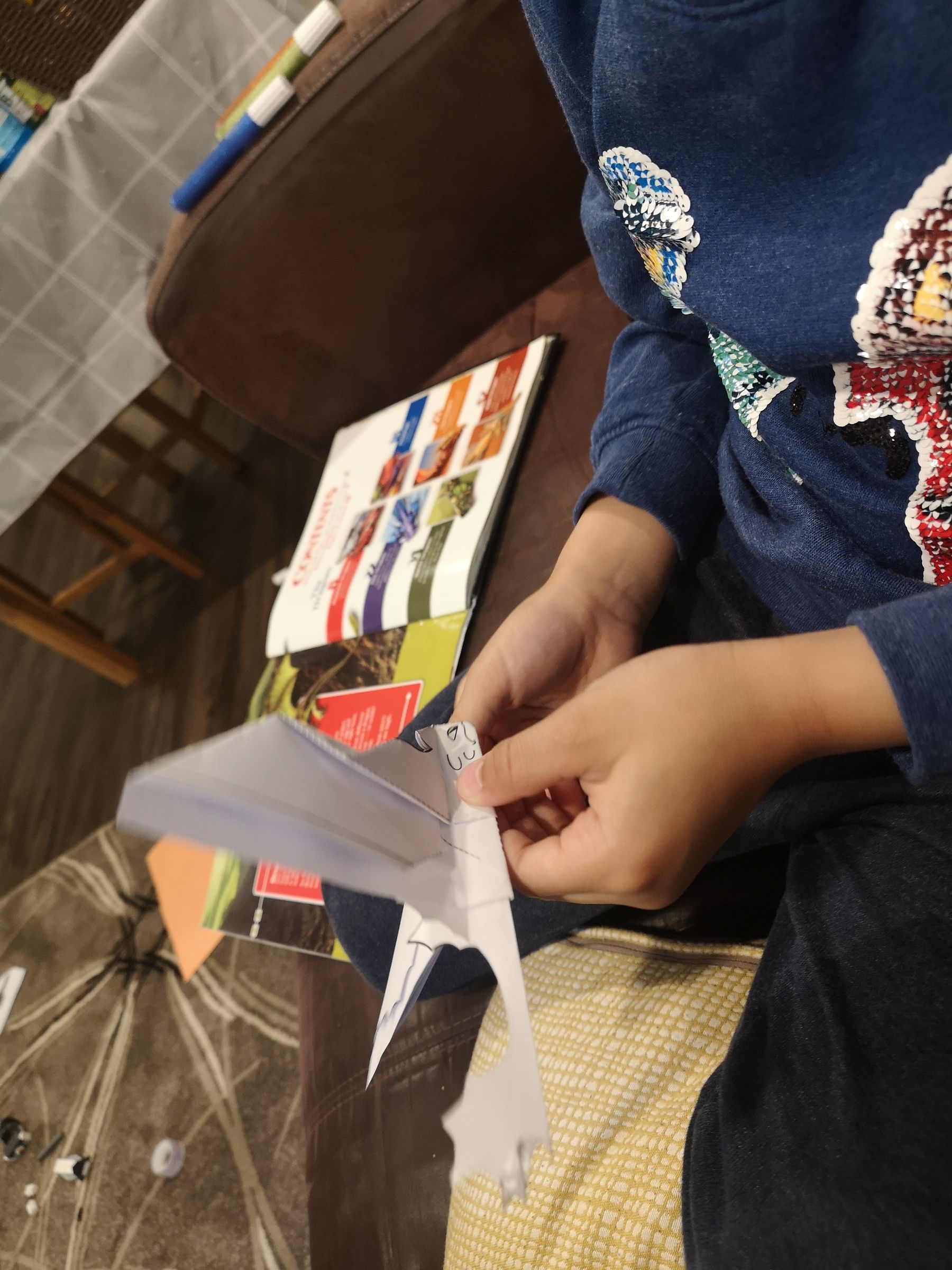 How to Make a Flying Paper Dragon : 15 Steps - Instructables