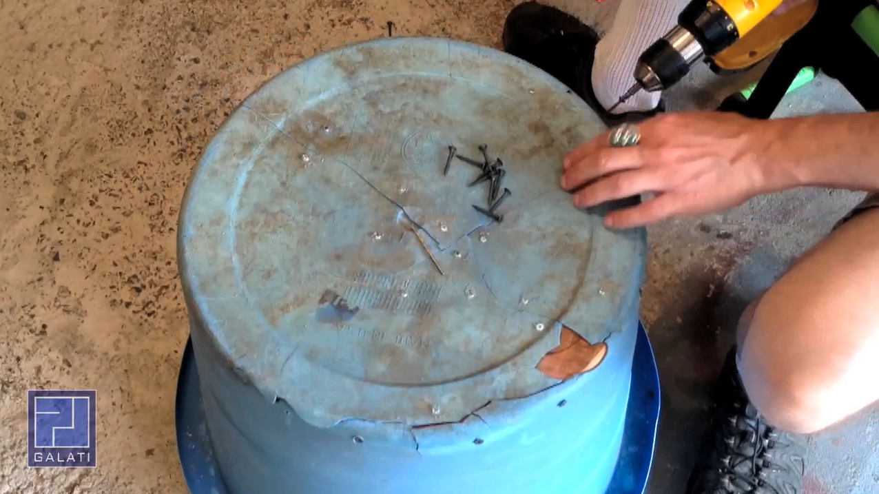 Fix a Cracked Bucket : 8 Steps (with Pictures) - Instructables