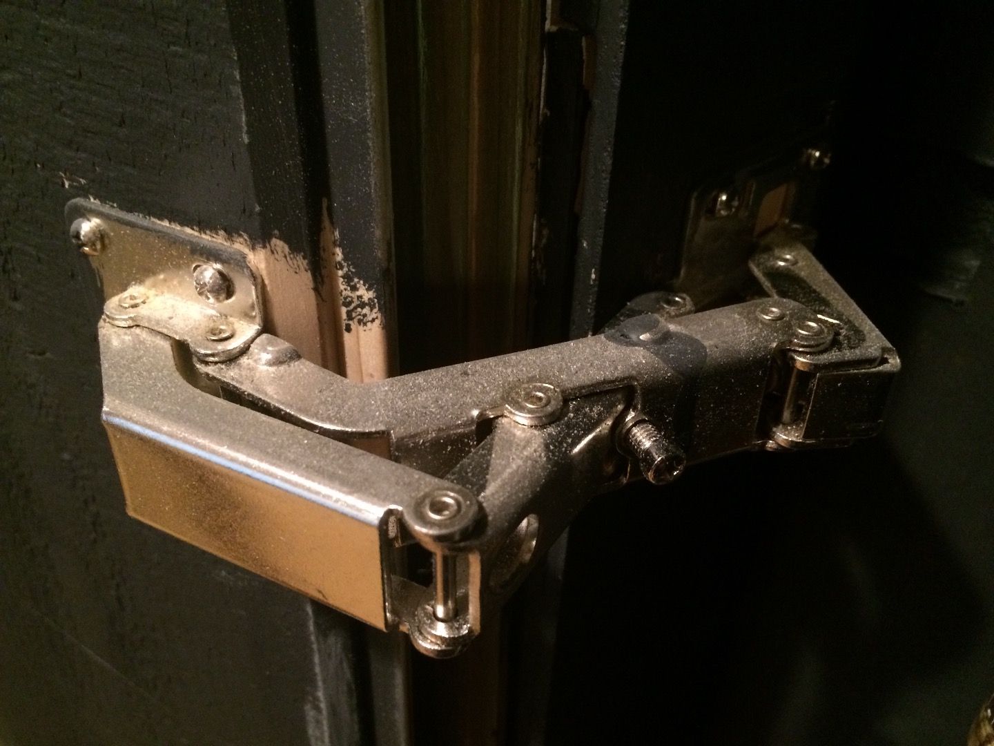 Hidden Wall Compartment! : 6 Steps (with Pictures) - Instructables