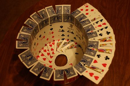 Party Top-hat Made of Playing Cards : 10 Steps - Instructables