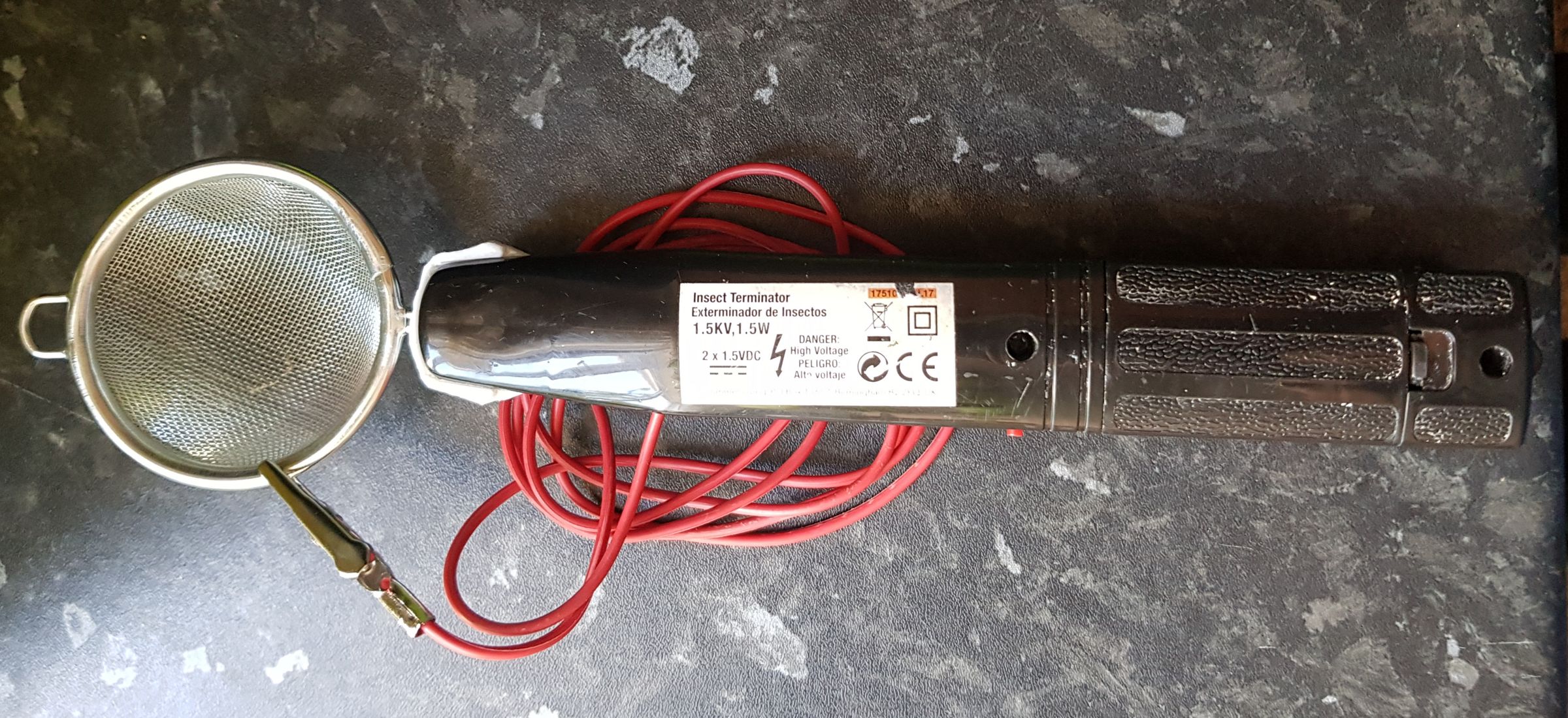 Flocking Gun for Car Interiors From Fly Swat and Sieve : 4 Steps ...