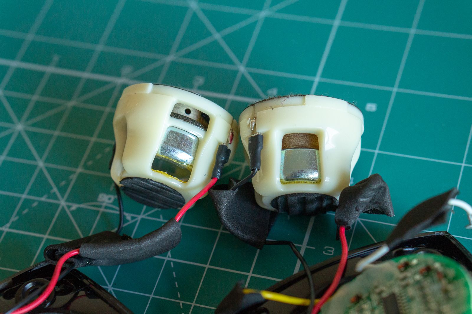 Speaker With Subwoofer From Broken Old Computer Speakers : 22 Steps ...