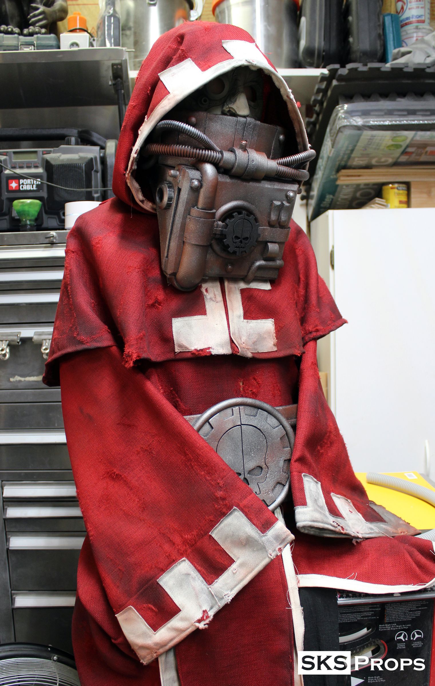 Warhammer 40K Tech Priest Cosplay - SKS Props : 35 Steps (with Pictures ...