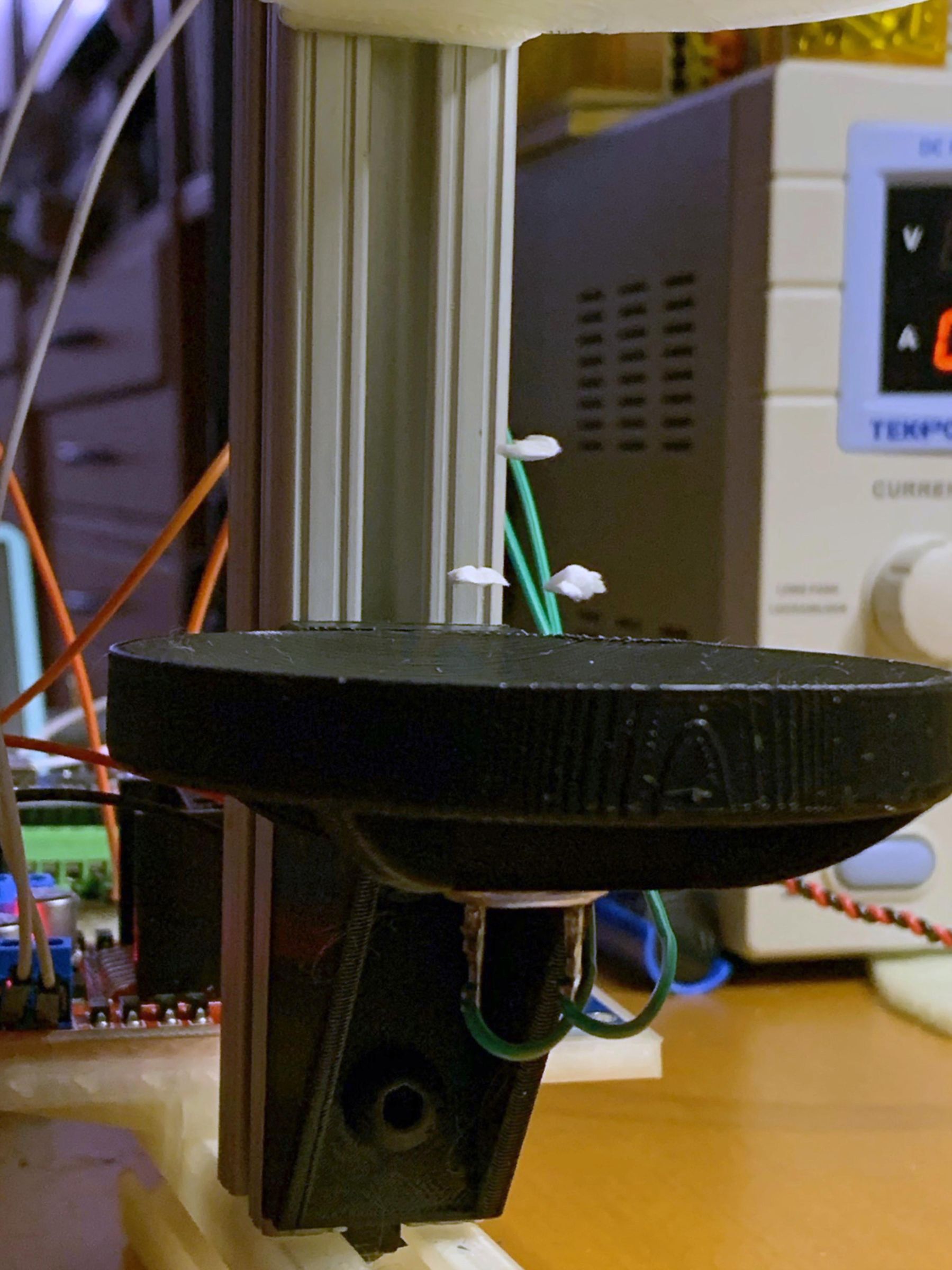 A Simple Acoustic Levitator Teaching Tool : 5 Steps (with Pictures ...