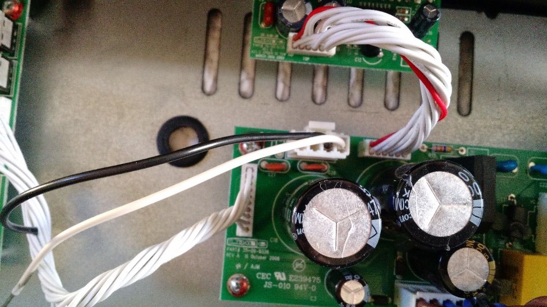 Use a Combo Amp As a Cabinet (cheap and Easy) : 7 Steps - Instructables