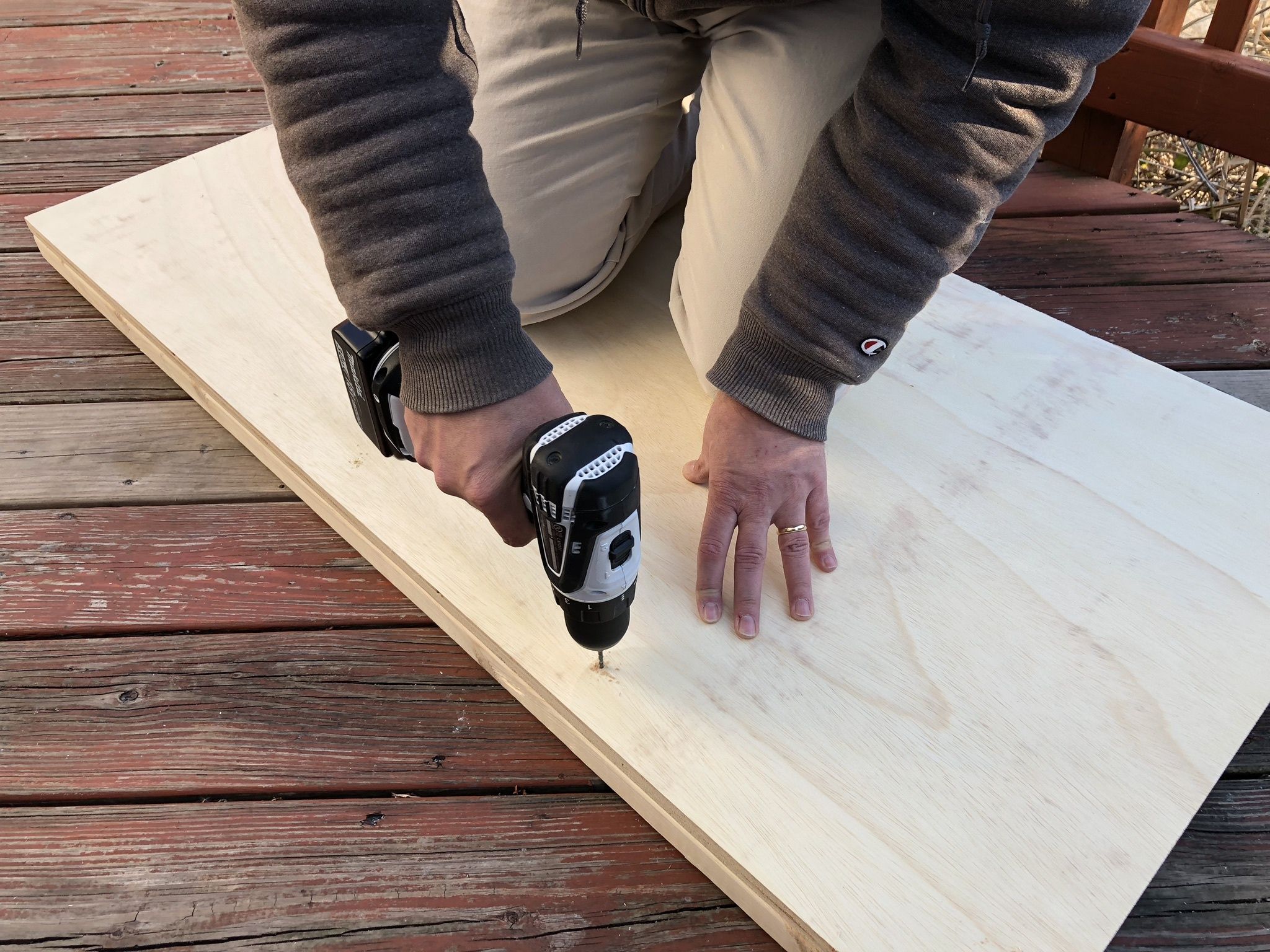 Portable Worktop : 7 Steps (with Pictures) - Instructables