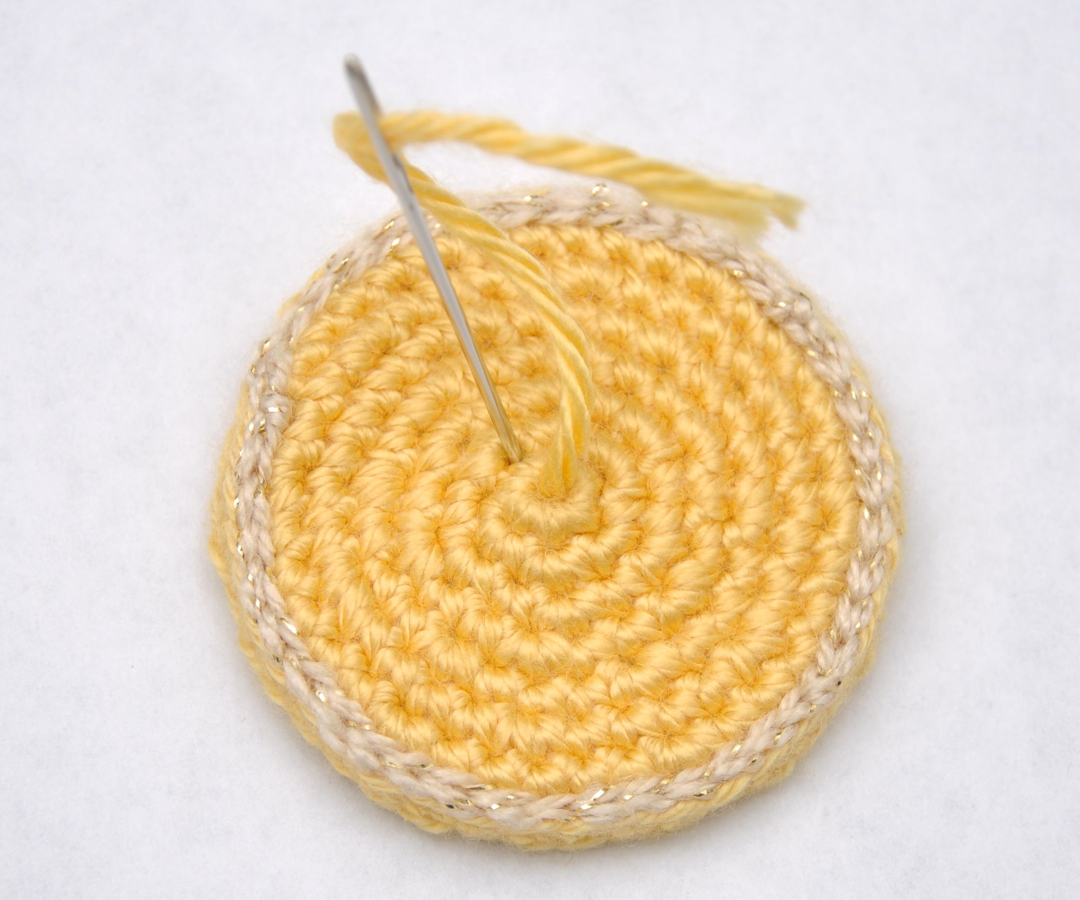 Crochet Medals : 8 Steps (with Pictures) - Instructables
