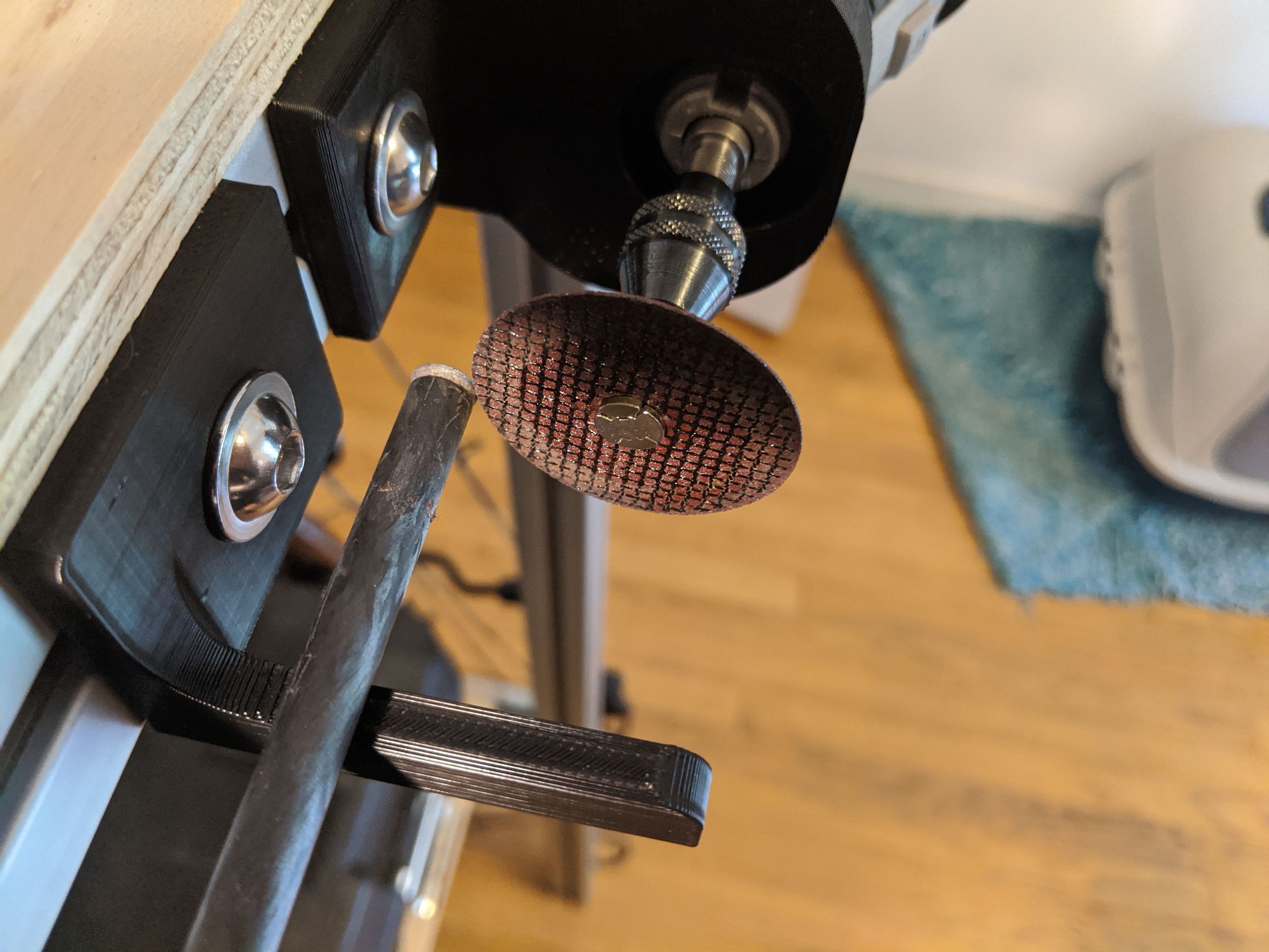 3D Printed Dremel Arrow Saw : 3 Steps - Instructables