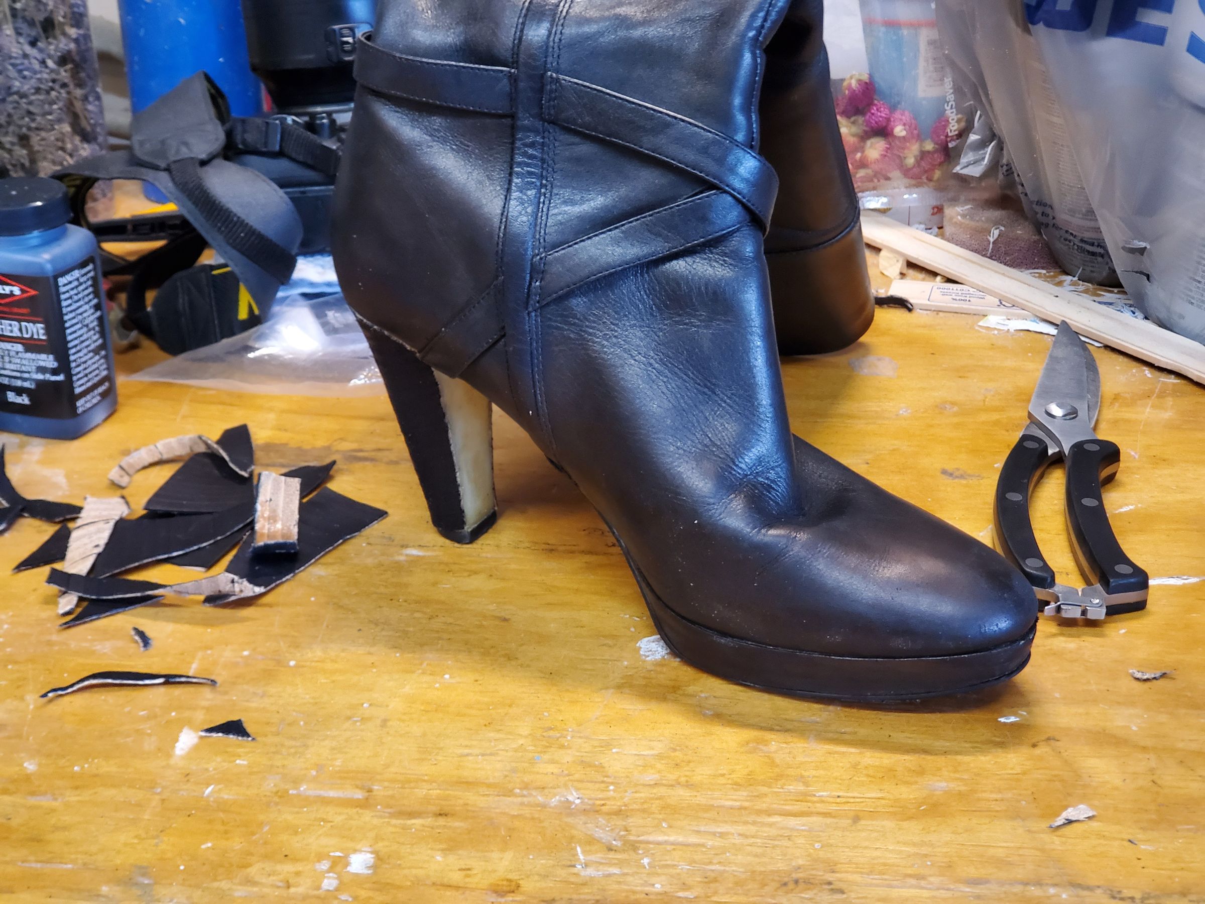 Restore High Heeled Boots : 4 Steps (with Pictures) - Instructables