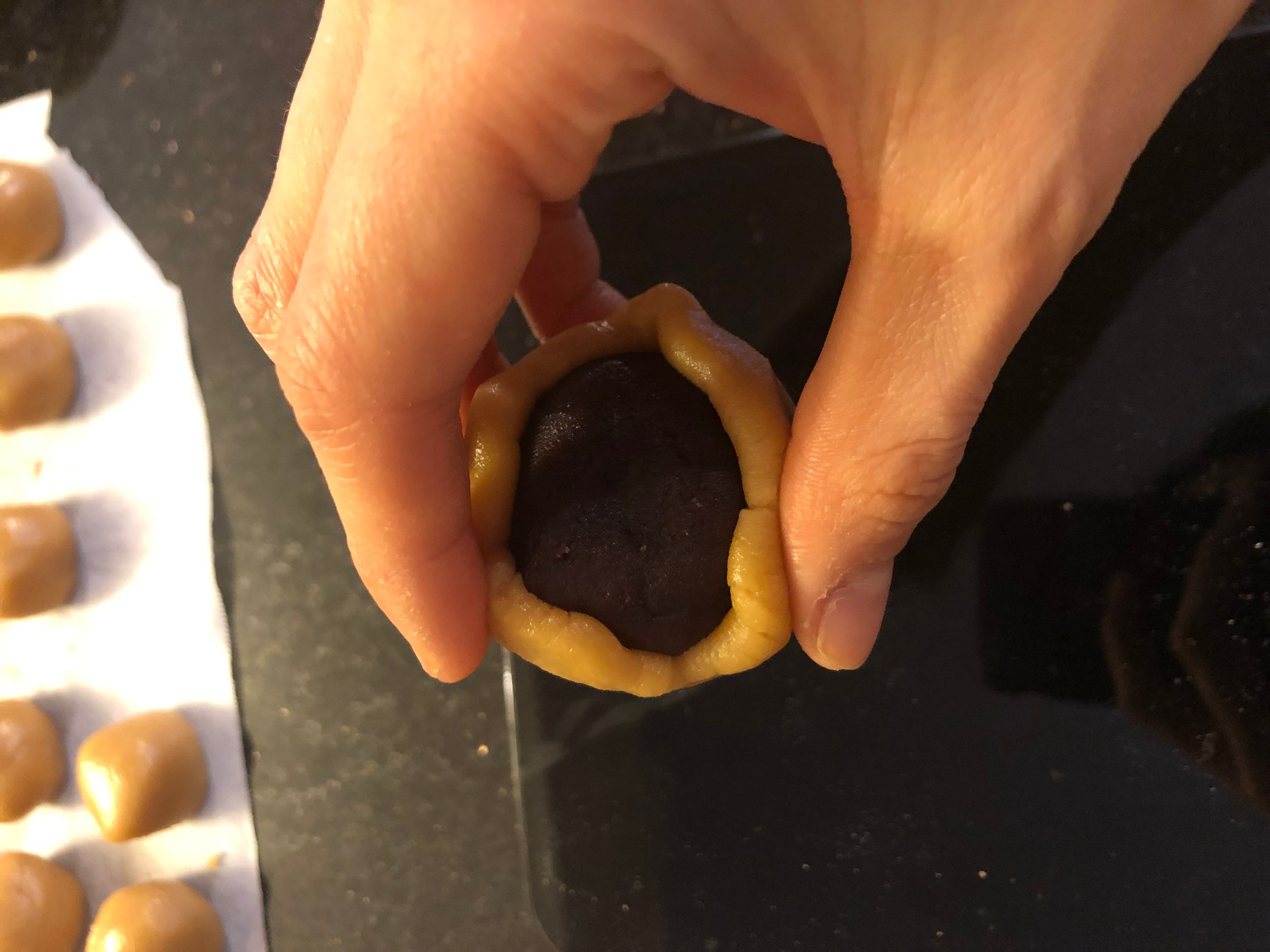 Mooncakes : 7 Steps (with Pictures) - Instructables