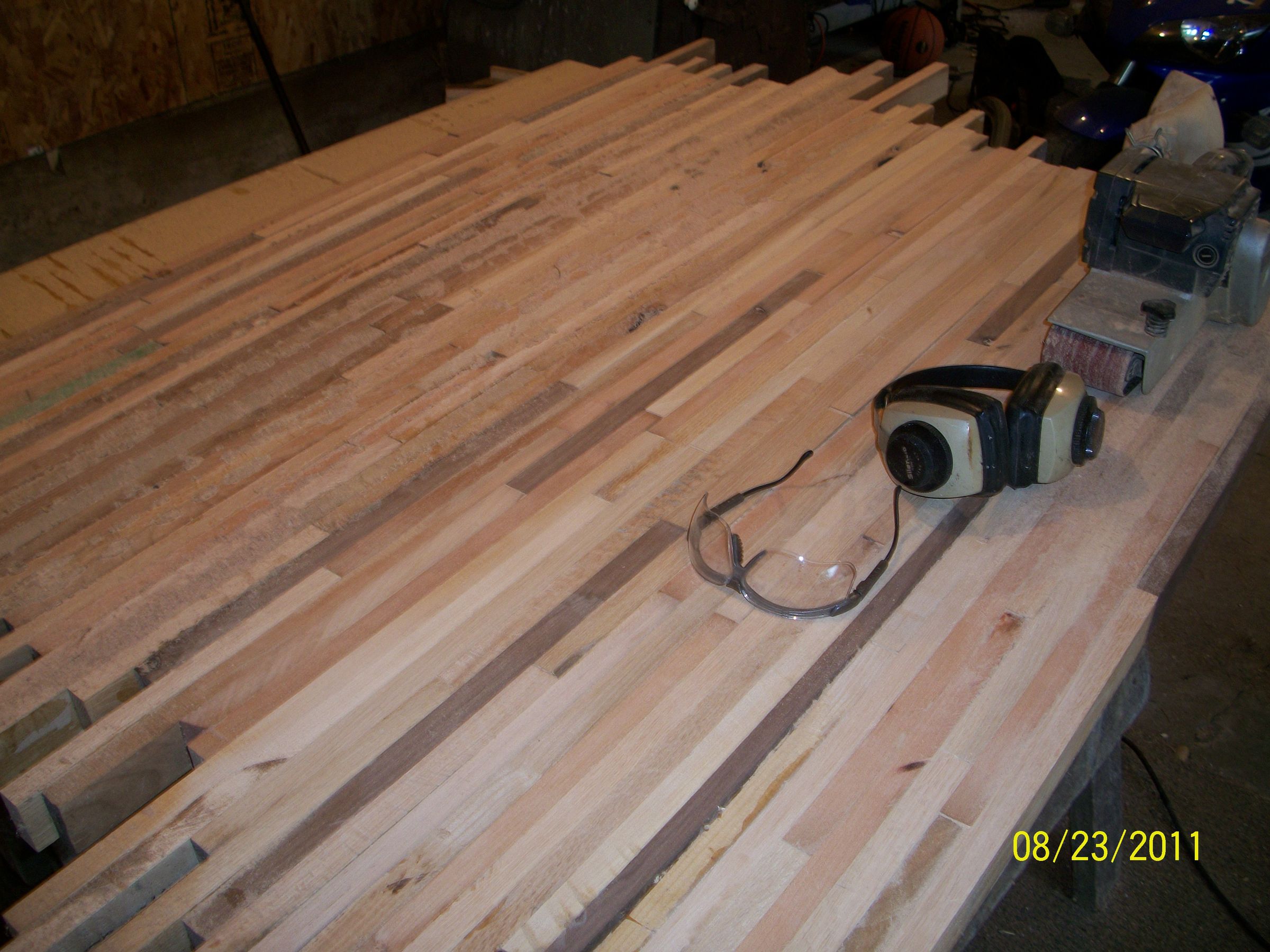 Butcher Block Hardwood Table : 5 Steps (with Pictures) - Instructables