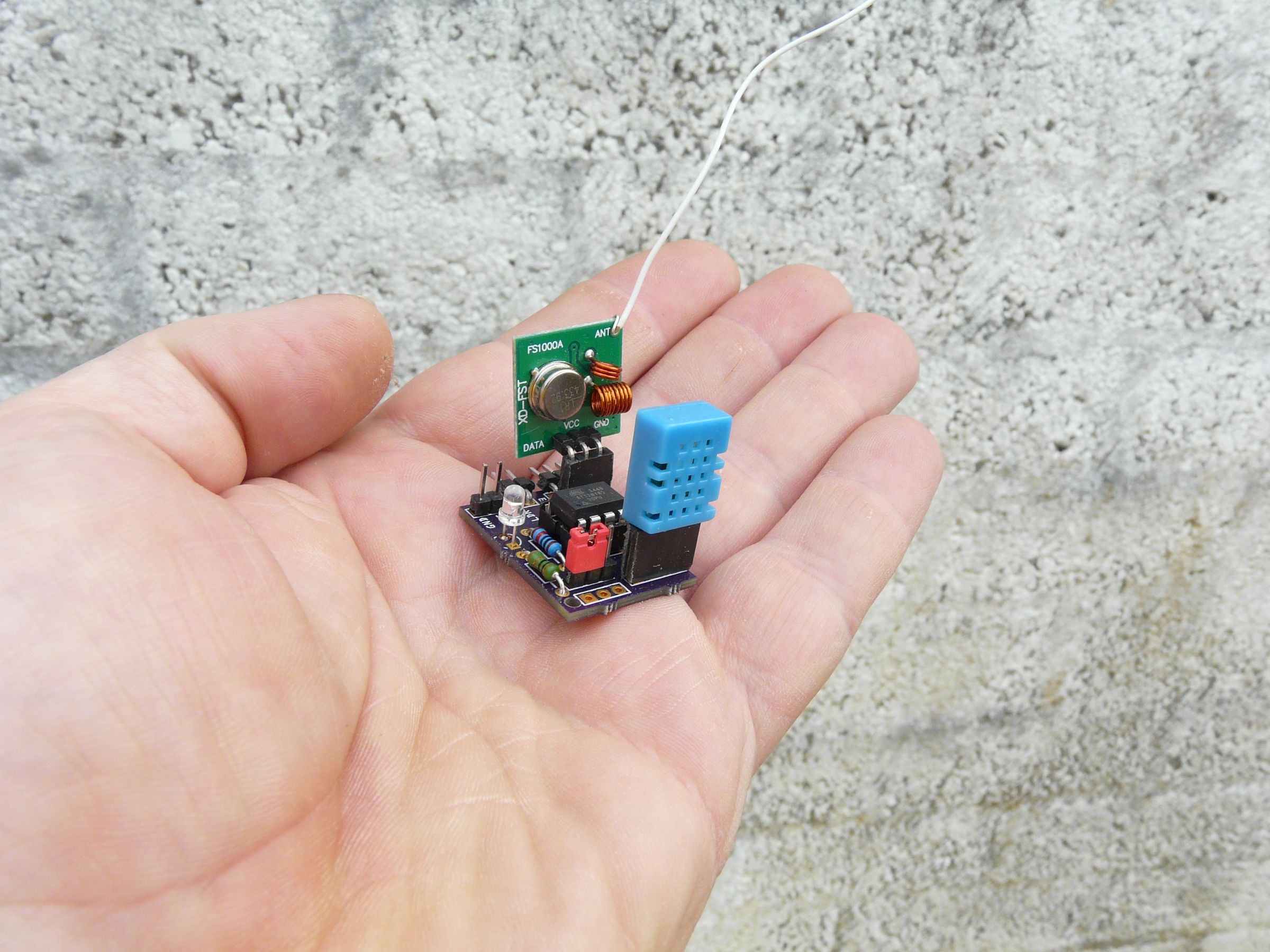 Mini Weather Station With Attiny85 : 6 Steps (with Pictures ...