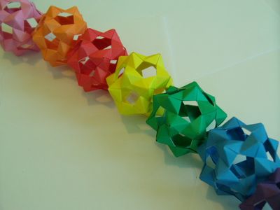 30 Unit PHiZZ Ball (modular Origami) : 3 Steps (with Pictures ...