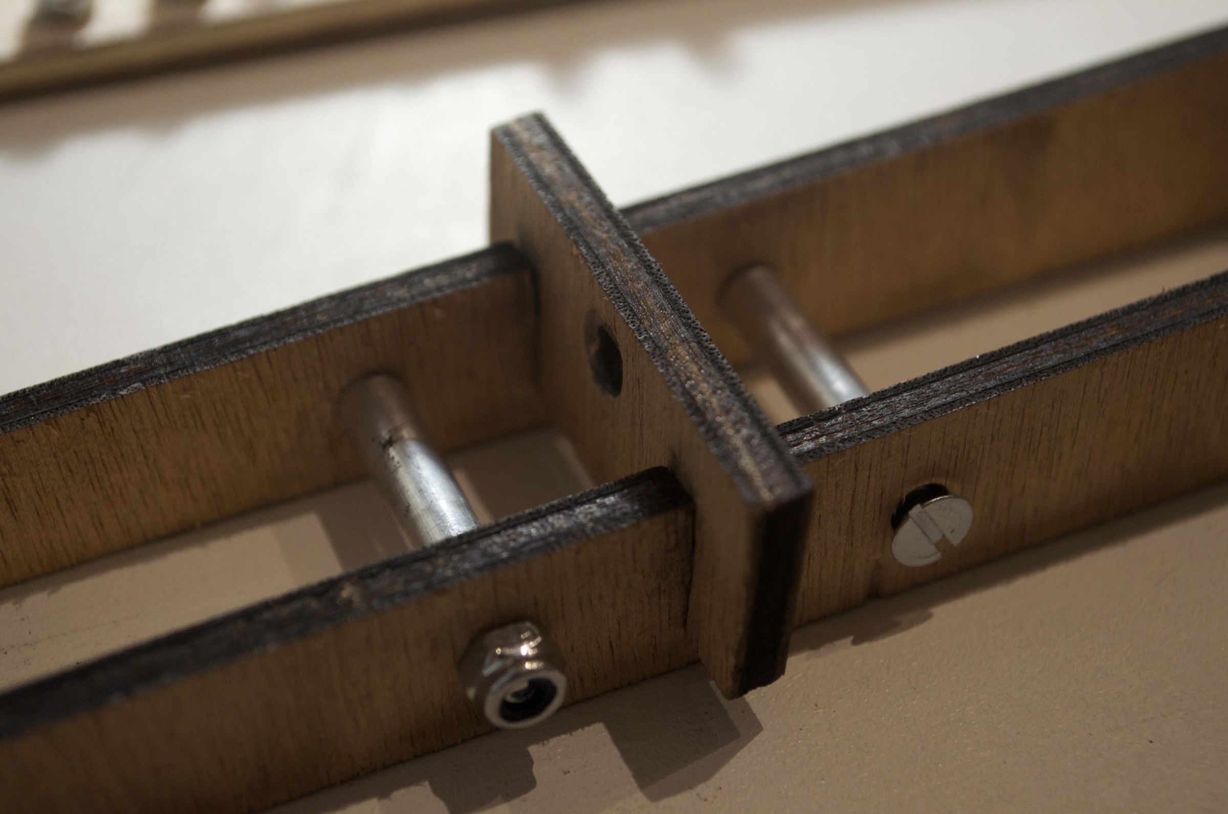 Tripod Multi-purpose & Low Tech : 14 Steps (with Pictures) - Instructables
