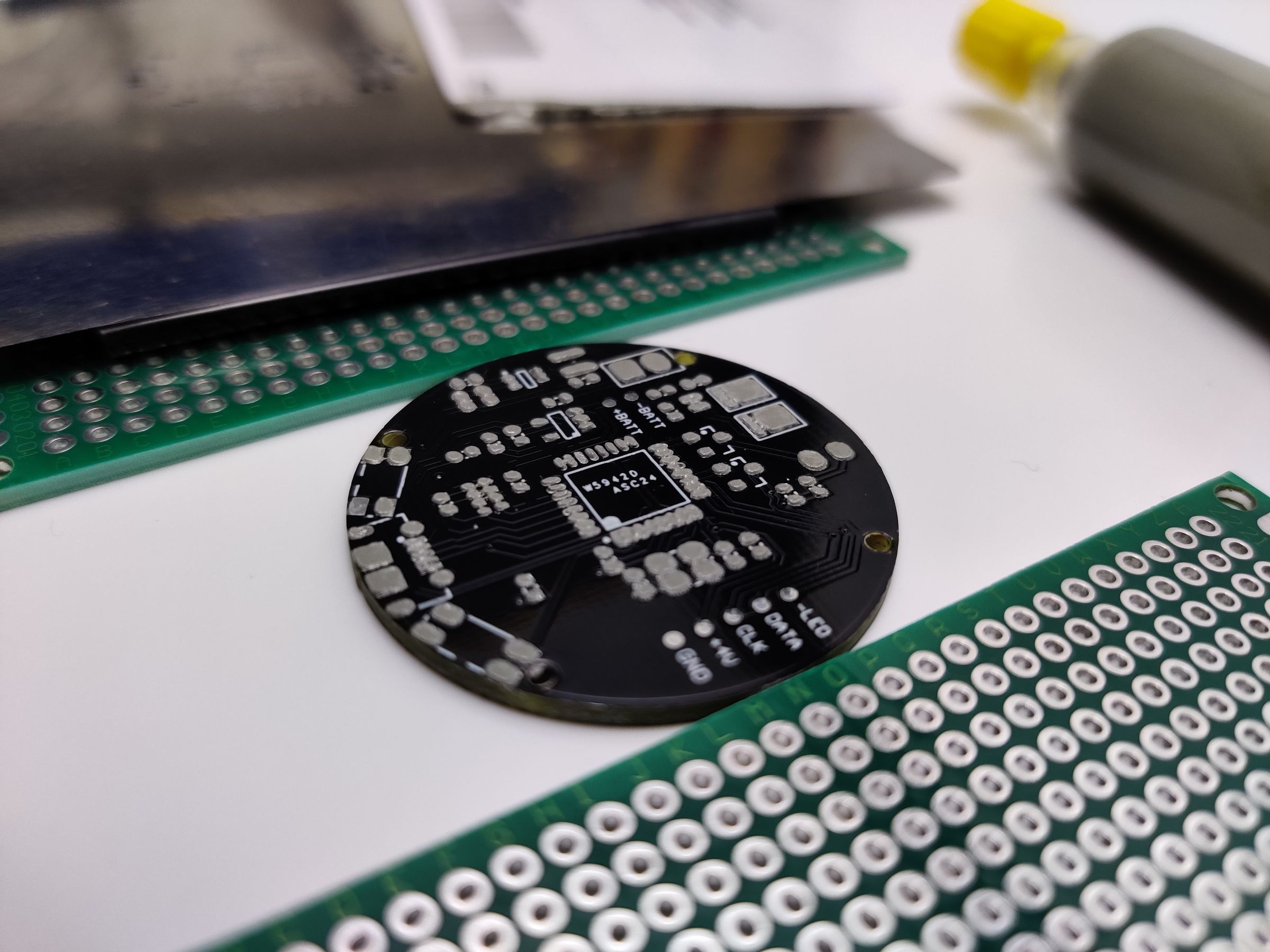 The Ultimate Binary Watch : 12 Steps (with Pictures) - Instructables