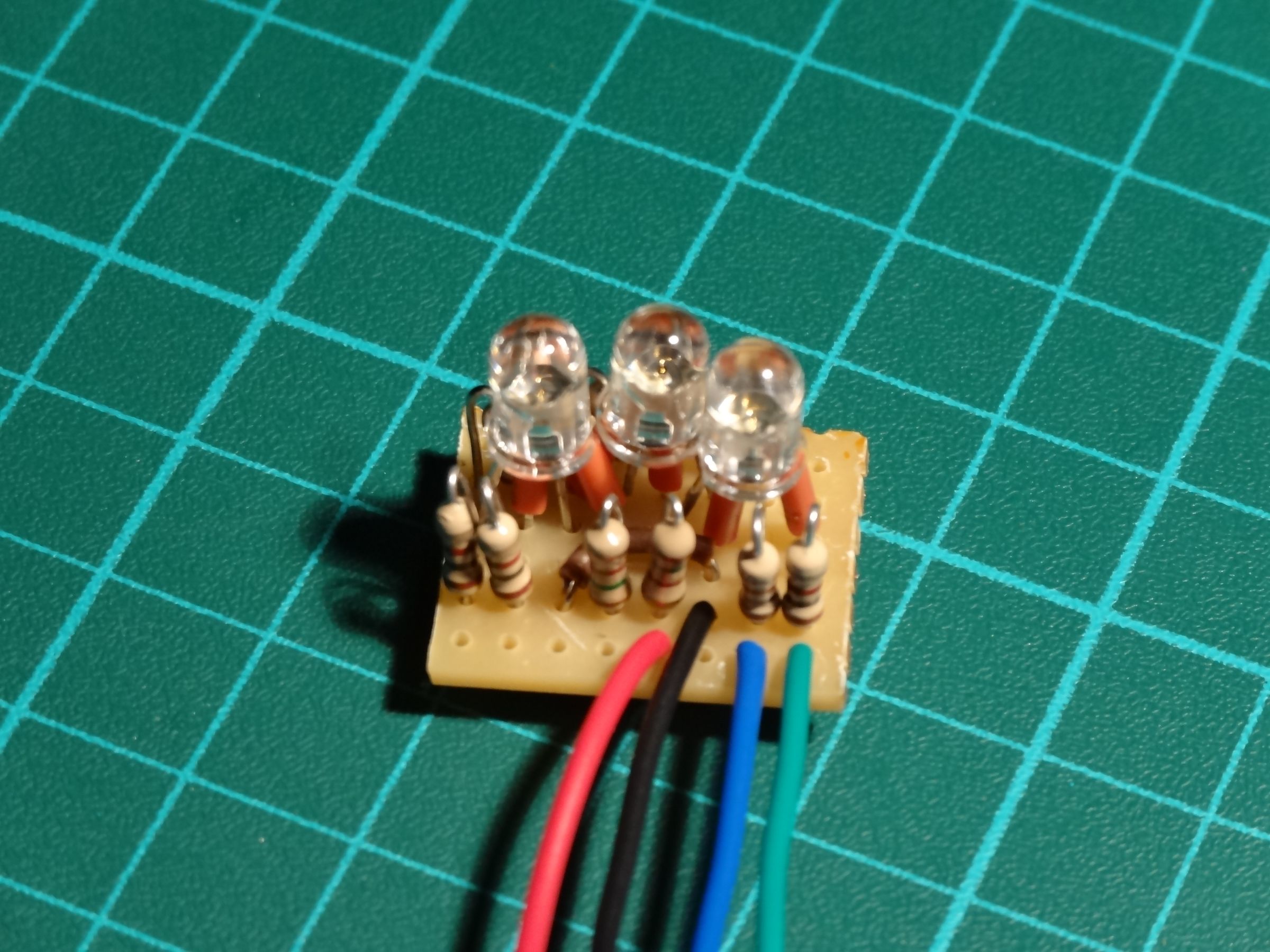 RGB Minecraft Ore Lamp : 5 Steps (with Pictures) - Instructables