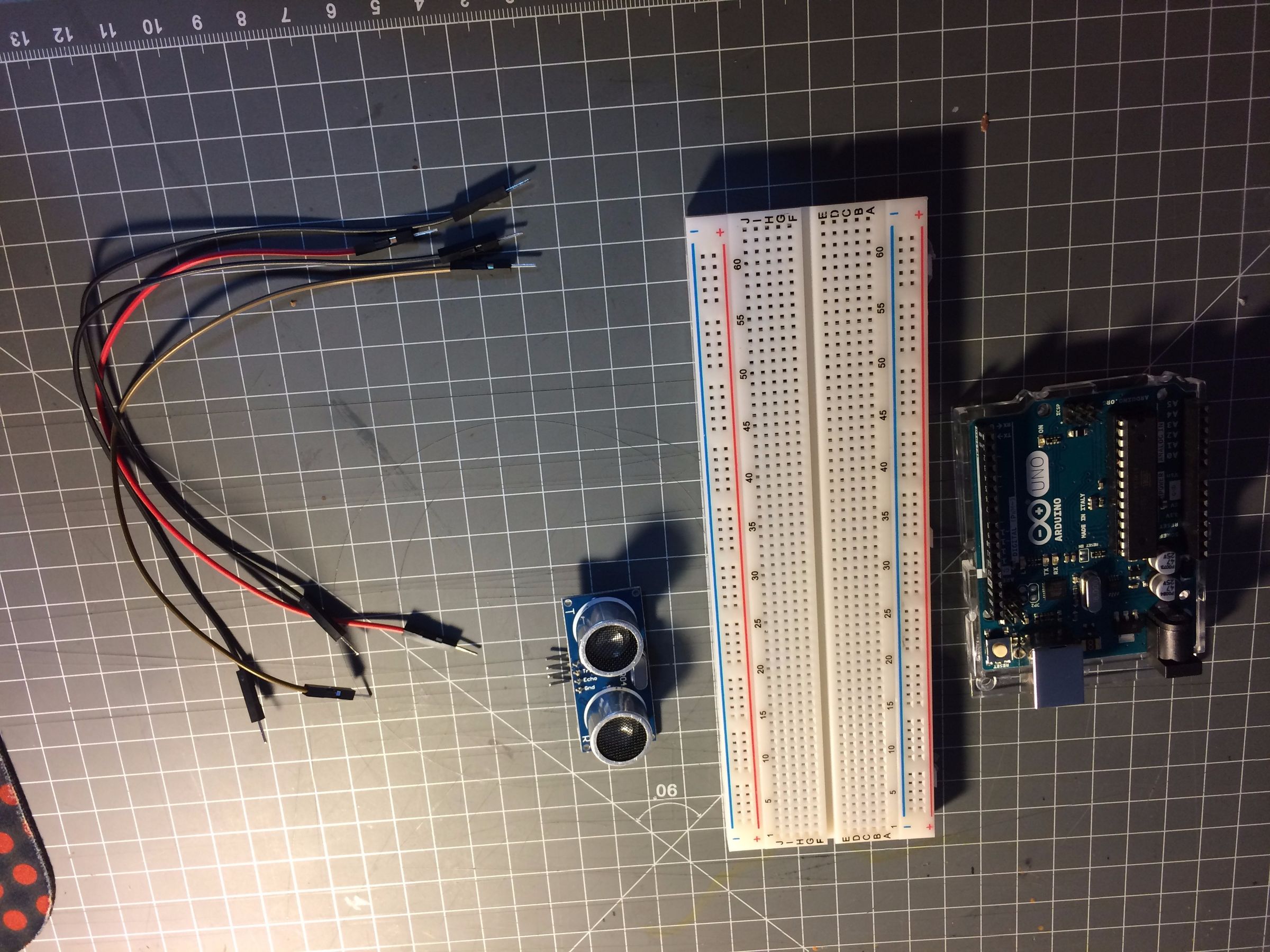 Arduino and HR-SR04 : 6 Steps - Instructables