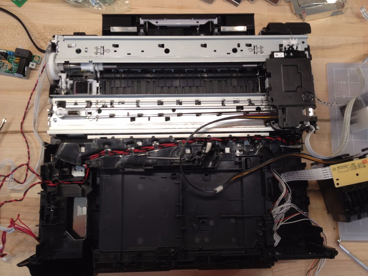 Disassembling a Brother MFC-J450DW Printer : 31 Steps - Instructables
